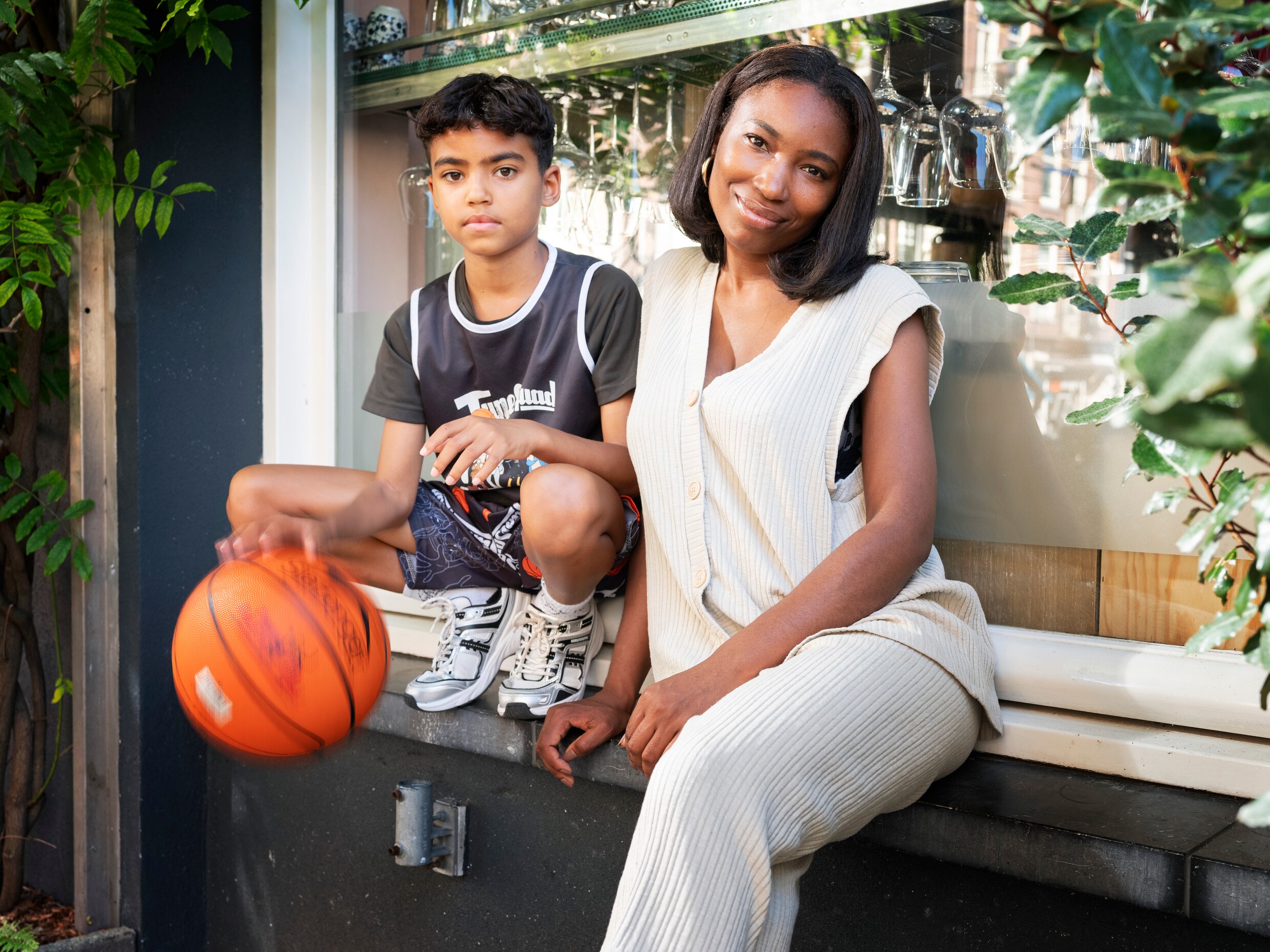 Kenny (9) over Naphtaly (36): ‘Ik ben bang dat mama stiekem een ...