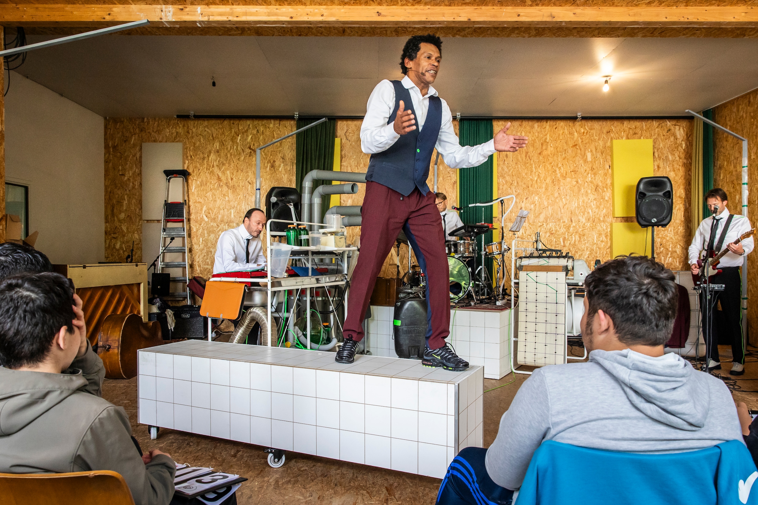 Theater over de tijd dat cocaïne nog legaal was in Nederland: ‘Ineens ...