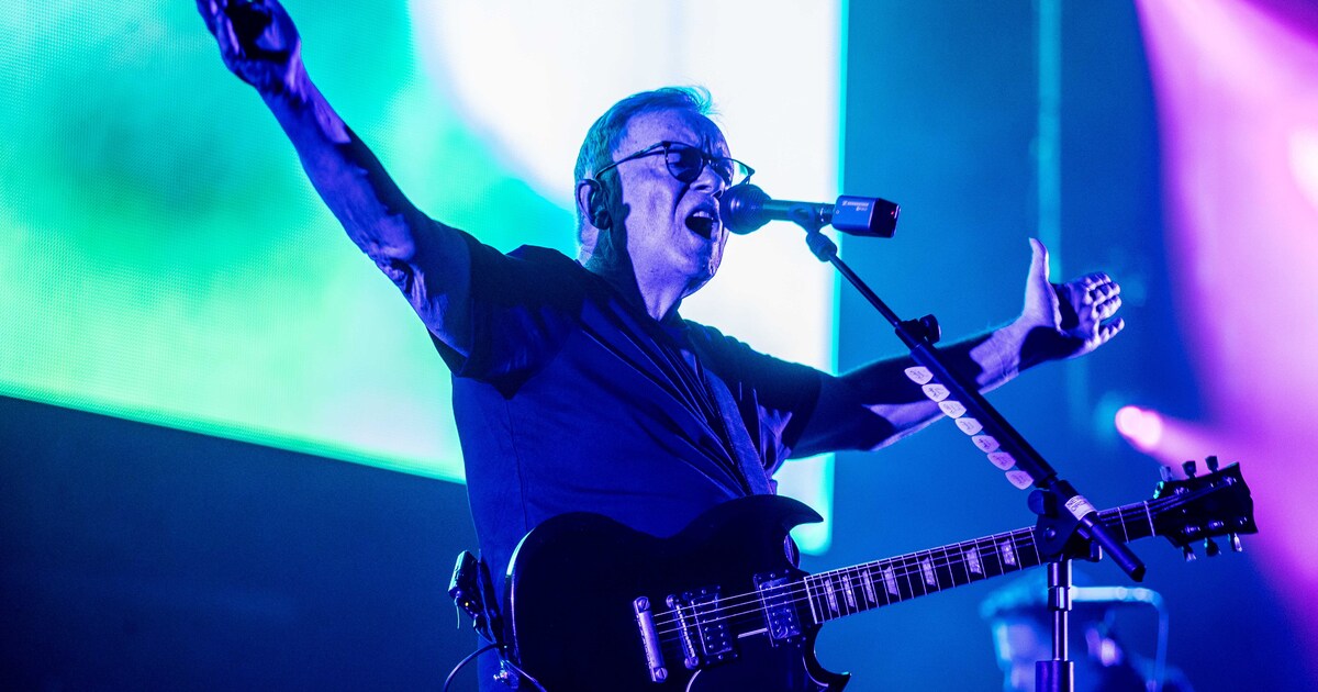 Recensie New Order in Ziggo Dome: het Joy Divisionverleden blijft ...