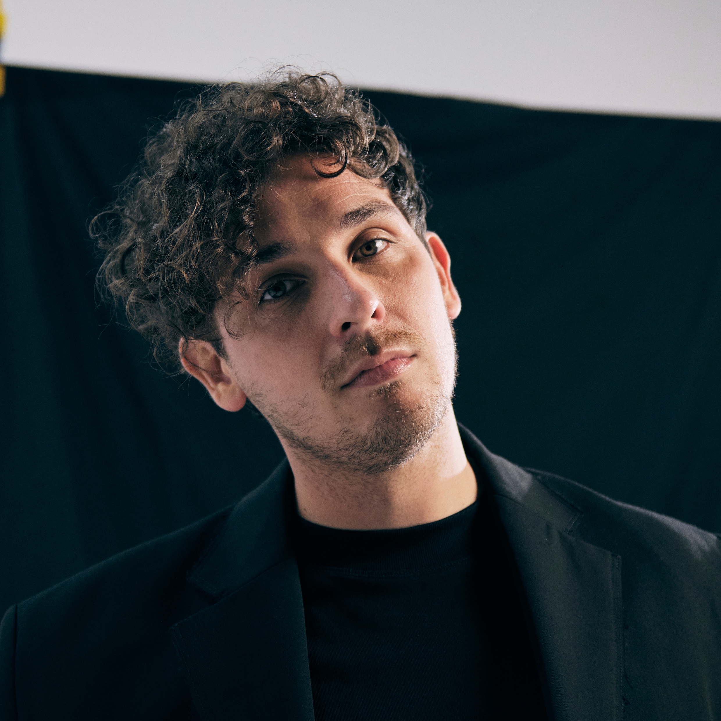 Deze 5 albums neemt Nielson mee naar een onbewoond eiland | Het Parool