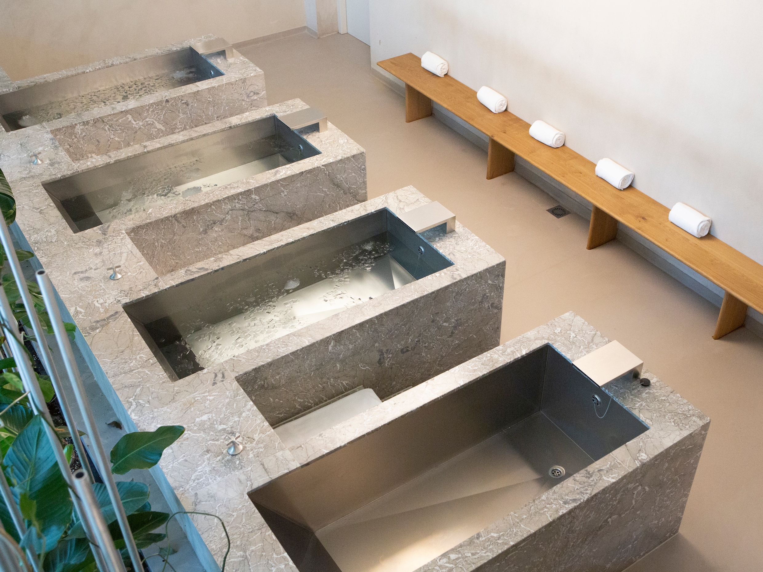 Het Amsterdam van ‘Moonsister’ Jetteke van Lexmond: ‘Bij Gertrude zit ...