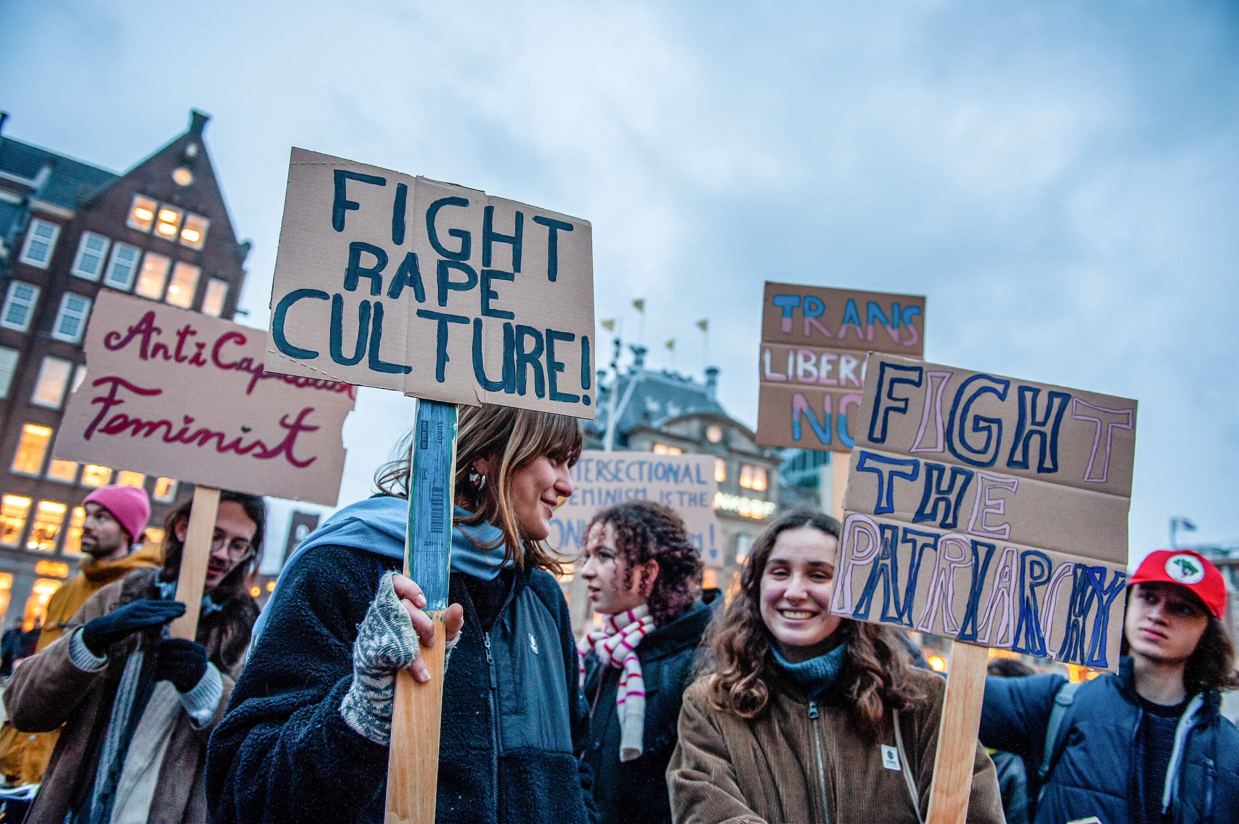 Gemeente Amsterdam komt voor de feestdagen met campagne tegen huiselijk ...
