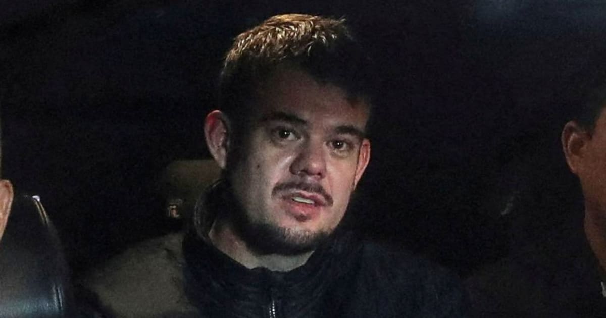 Bewakers vinden Joran van der Sloot zwaargewond in zijn cel in Peru ...