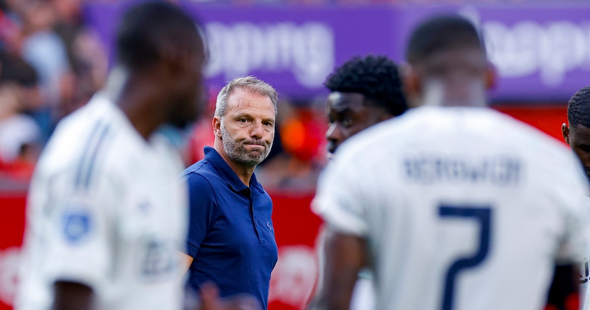 Maurice Steijn had vanaf het begin geen grip op Ajax en zaaide alleen ...