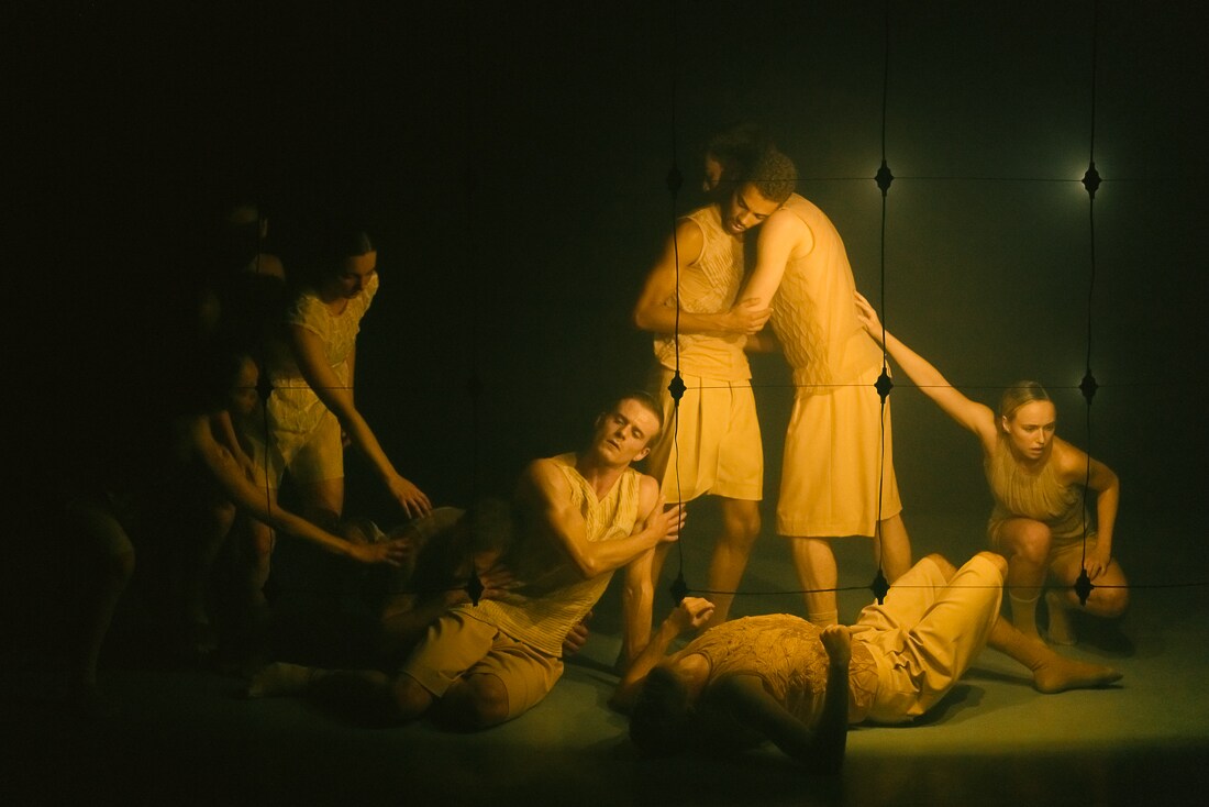 Drift maakte een installatie met 400 ledjes voor Nederlands Dans ...