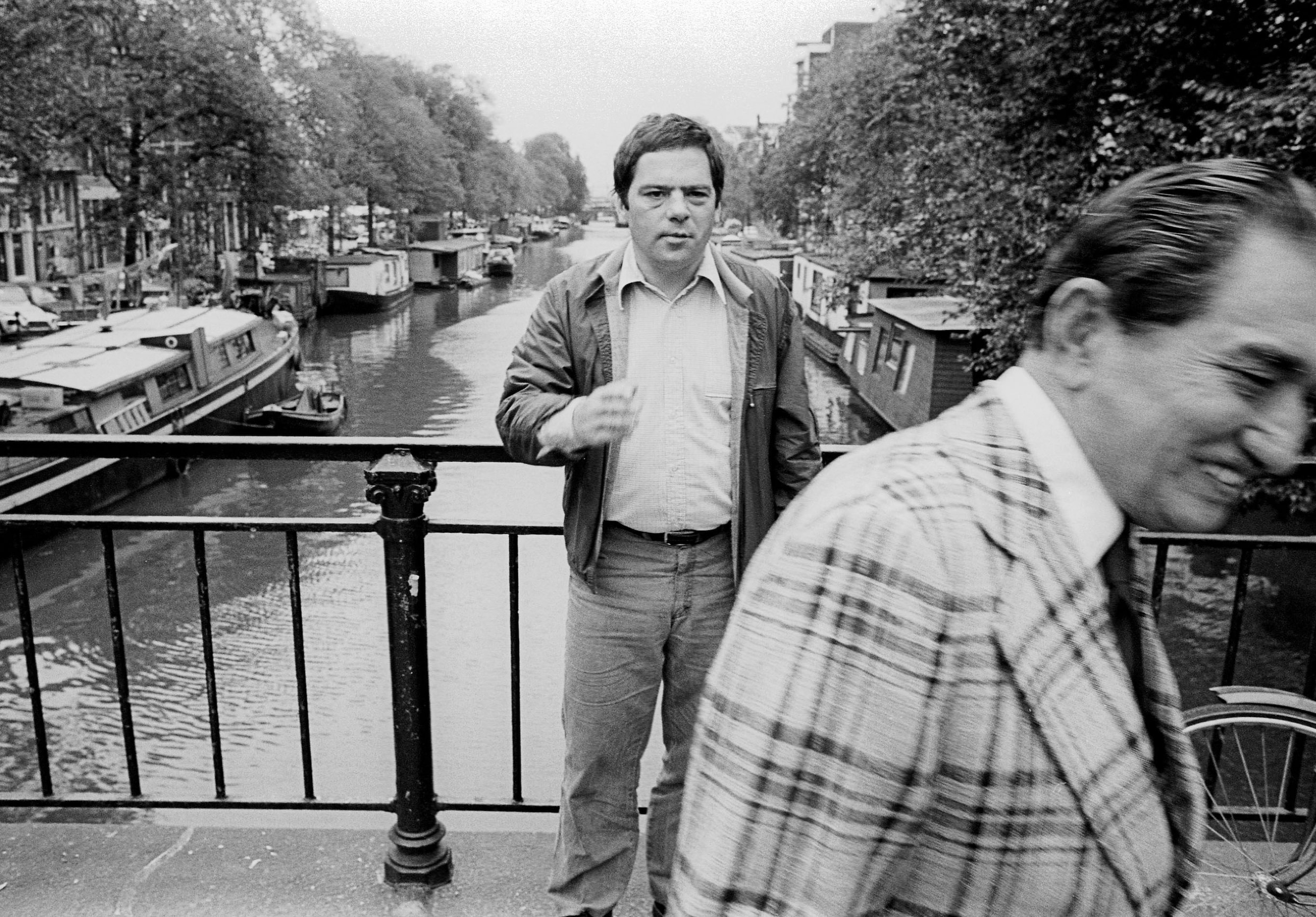 Recensie: Ischa Meijers reputatie van jonge hond die je het liefst ...