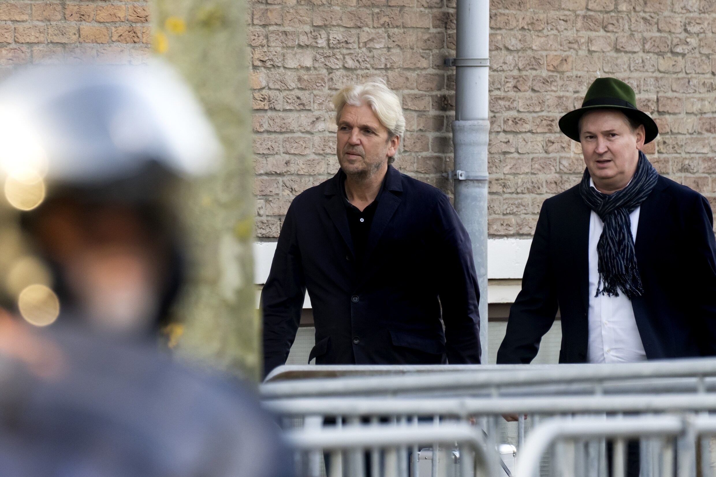 Advocaten van Ridouan Taghi willen onderzoekswensen in het openbaar ...