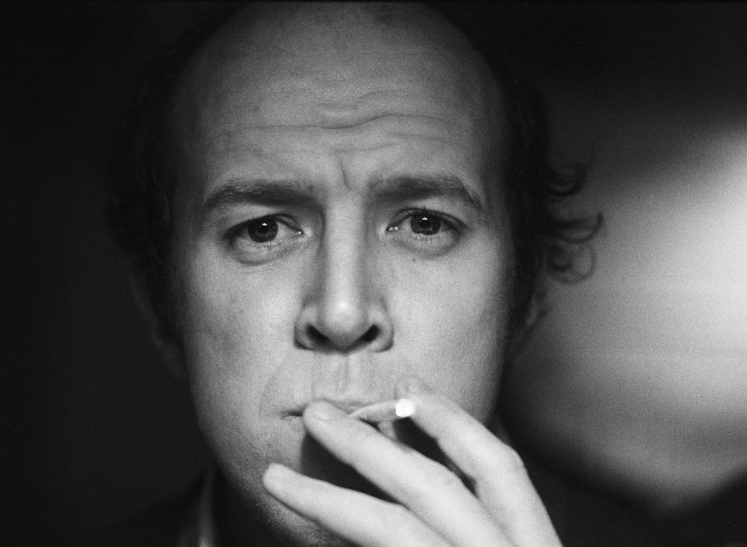 Acteur Helmert Woudenberg (1945-2023) was altijd op zoek naar een ...