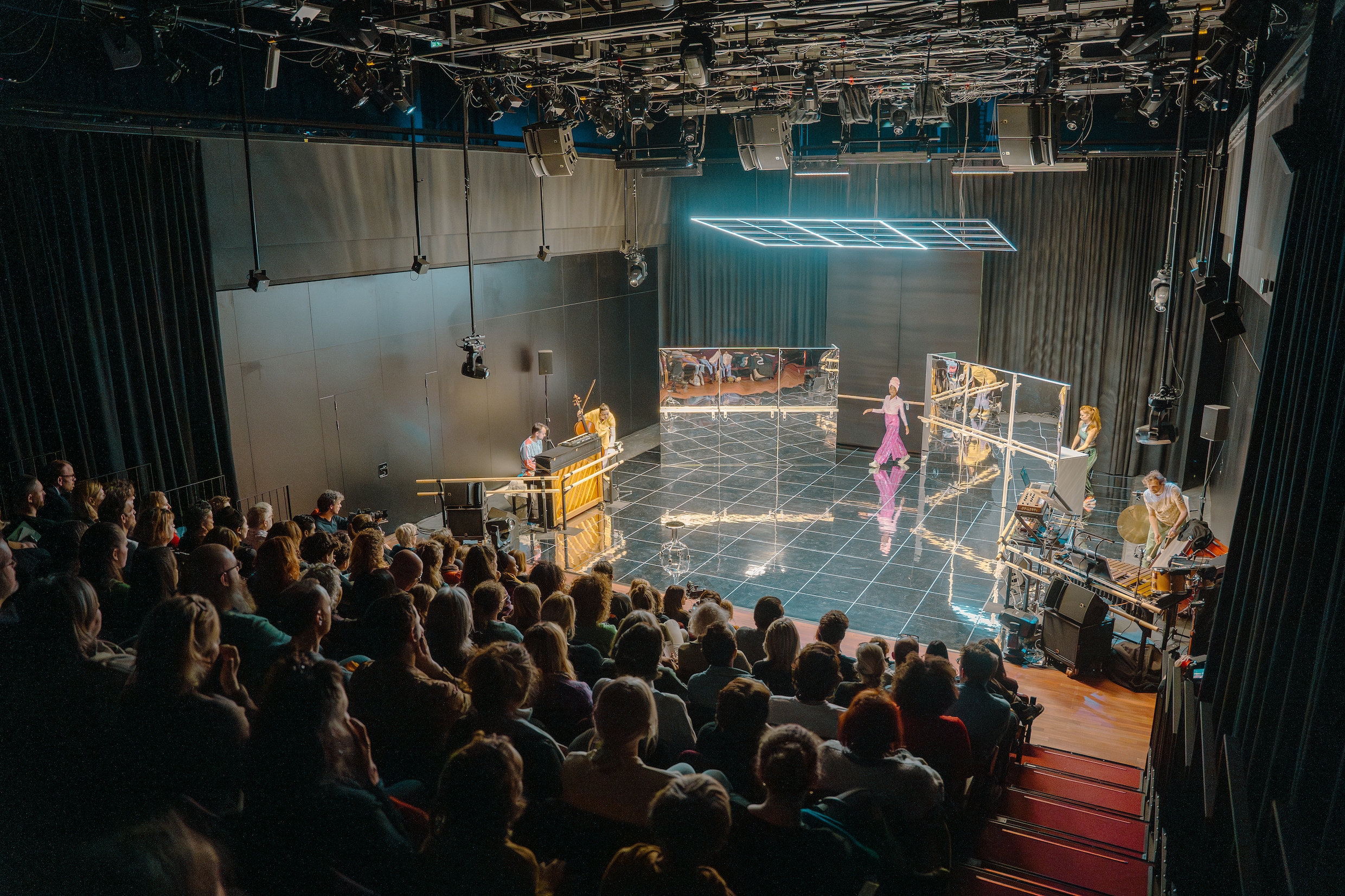 Nieuwe zaal voor Nationale Opera & Ballet én een nieuw entreegebied ...