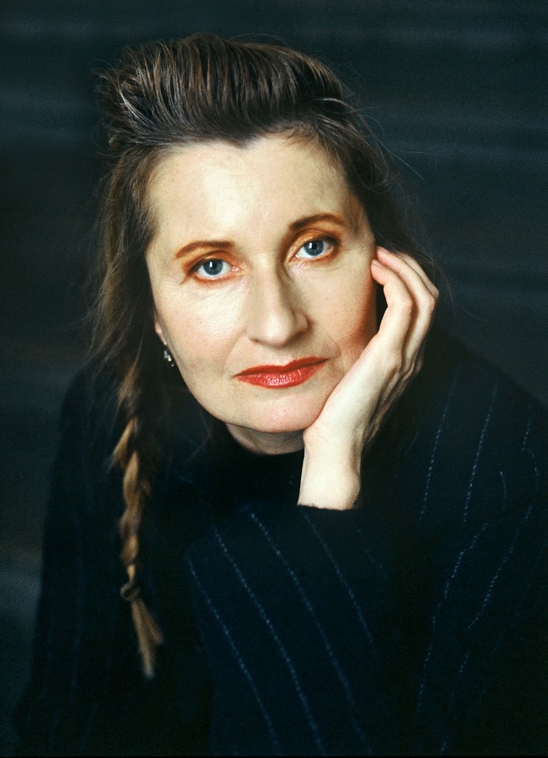 Recensie Persoonsgegevens: De nieuwe Jelinek is een intense aanklacht ...