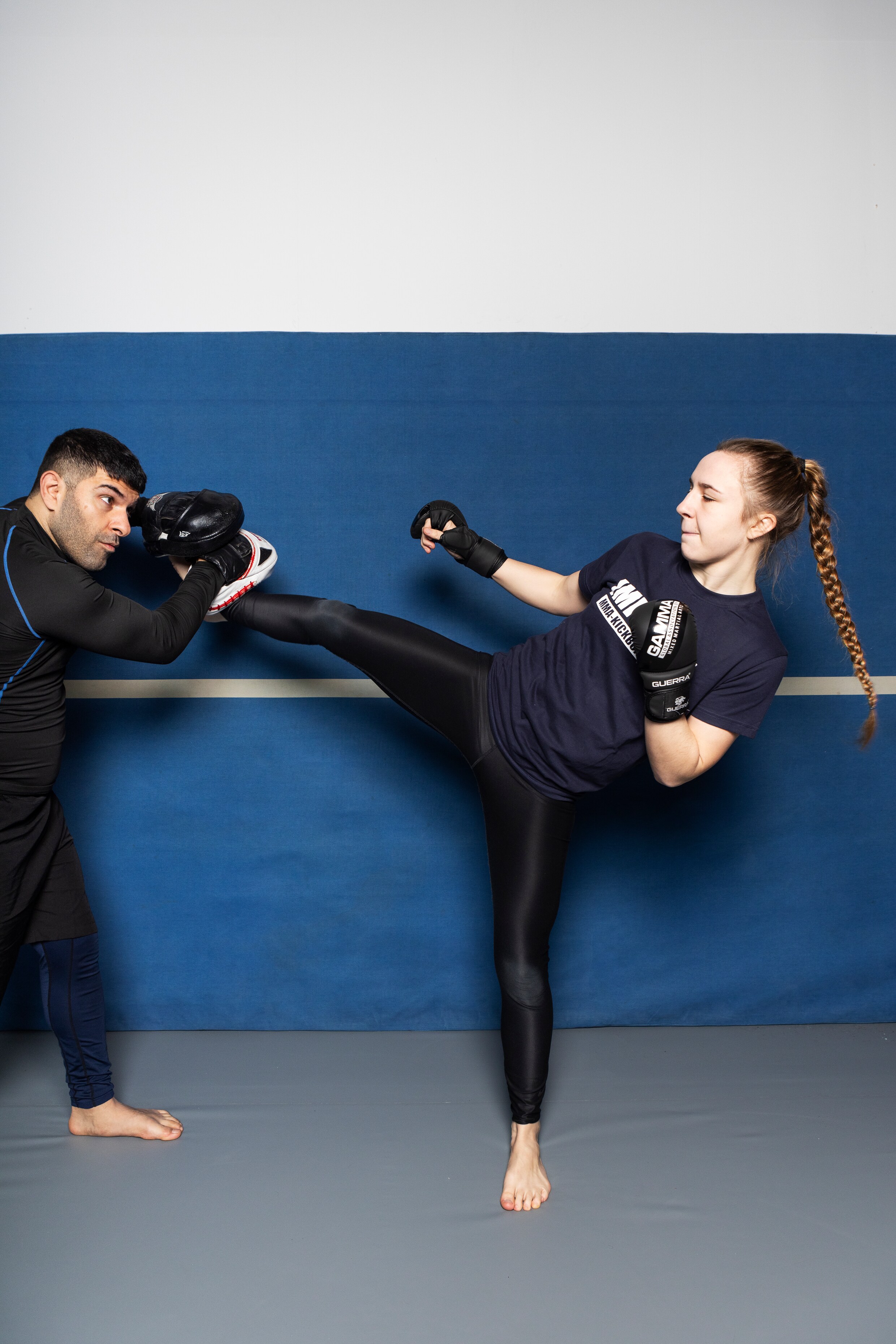 Als MMA-kampioene is dit ‘kleine meisje’ uit Oostzaan berucht en ...