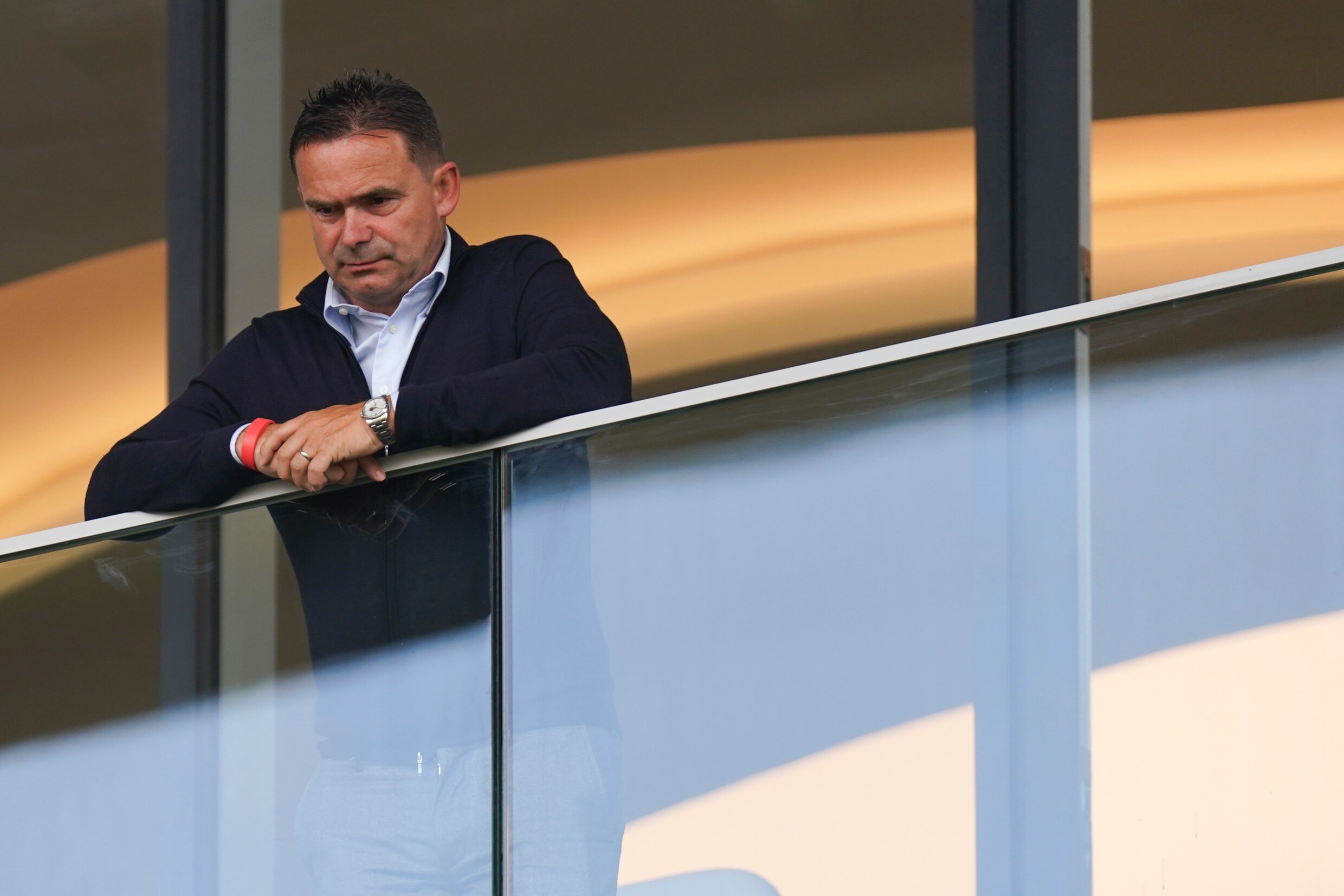 Marc Overmars gaat in beroep tegen wereldwijde schorsing vanwege ...