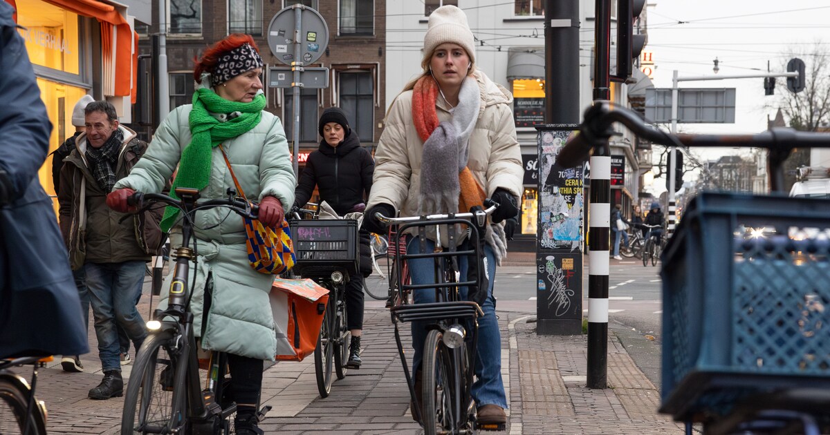 Amsterdammers over de tweede fietsring: ‘Auto te gast? Ik zie vooral ...