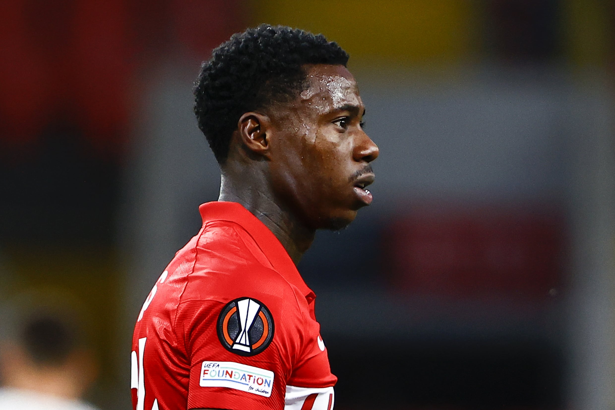 Gerechtshof: Promes moet schadevergoeding betalen aan zijn neergestoken ...