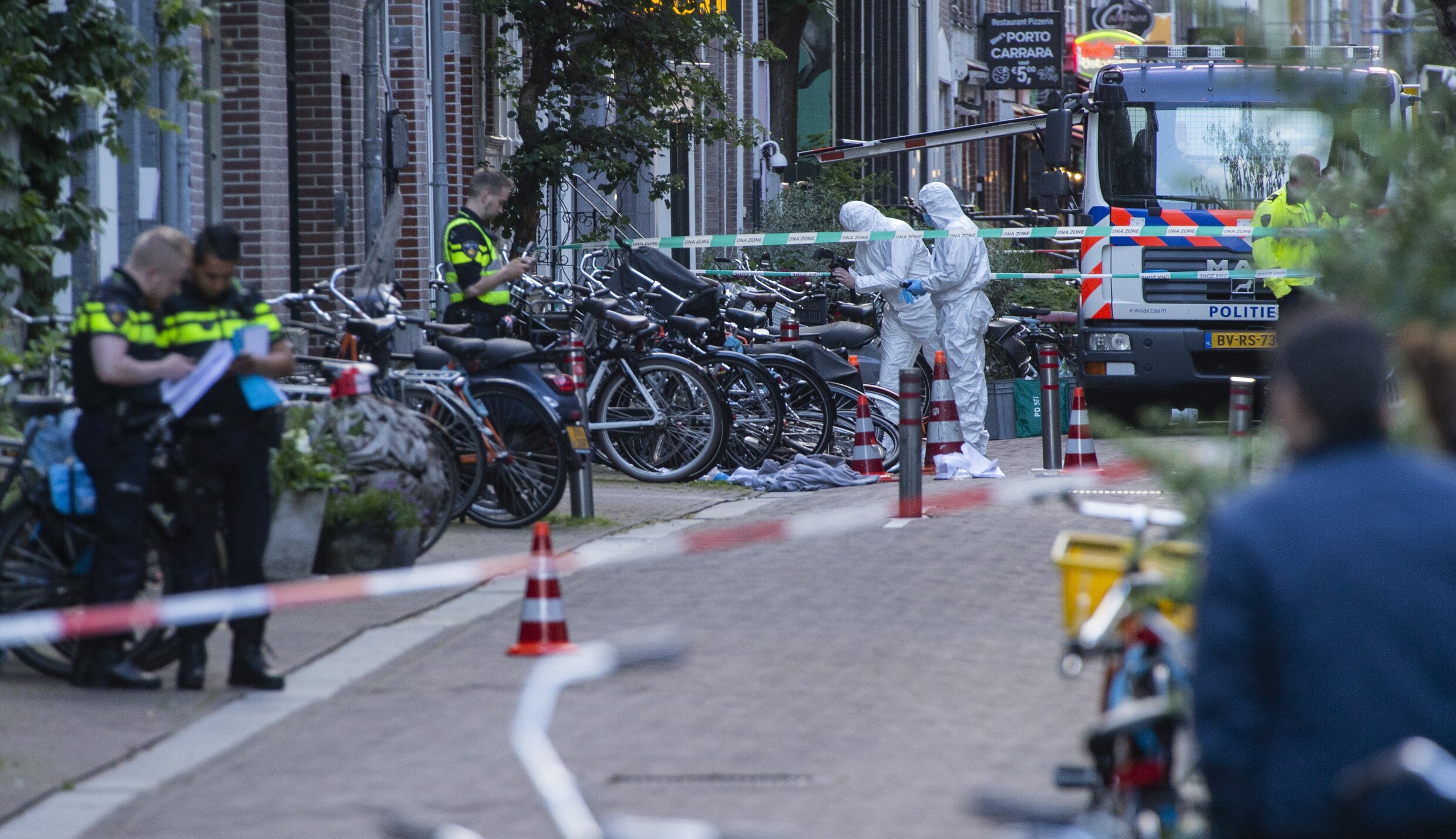 Aanklagers in zaak over moord Peter R. de Vries: ‘Schutter liet zich ...