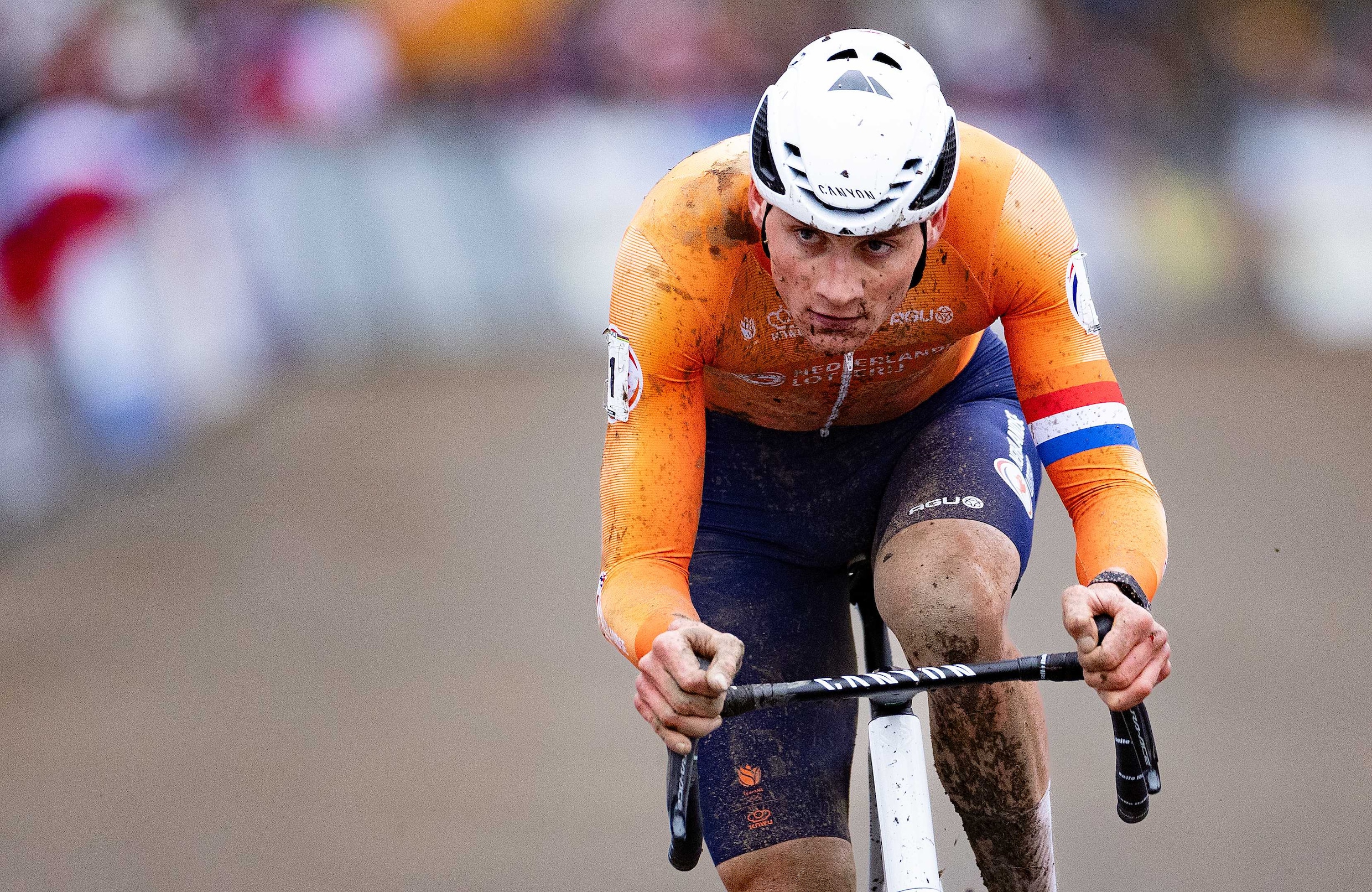 Mathieu van der Poel: al zes keer wereldkampioen veldrijden en de ...