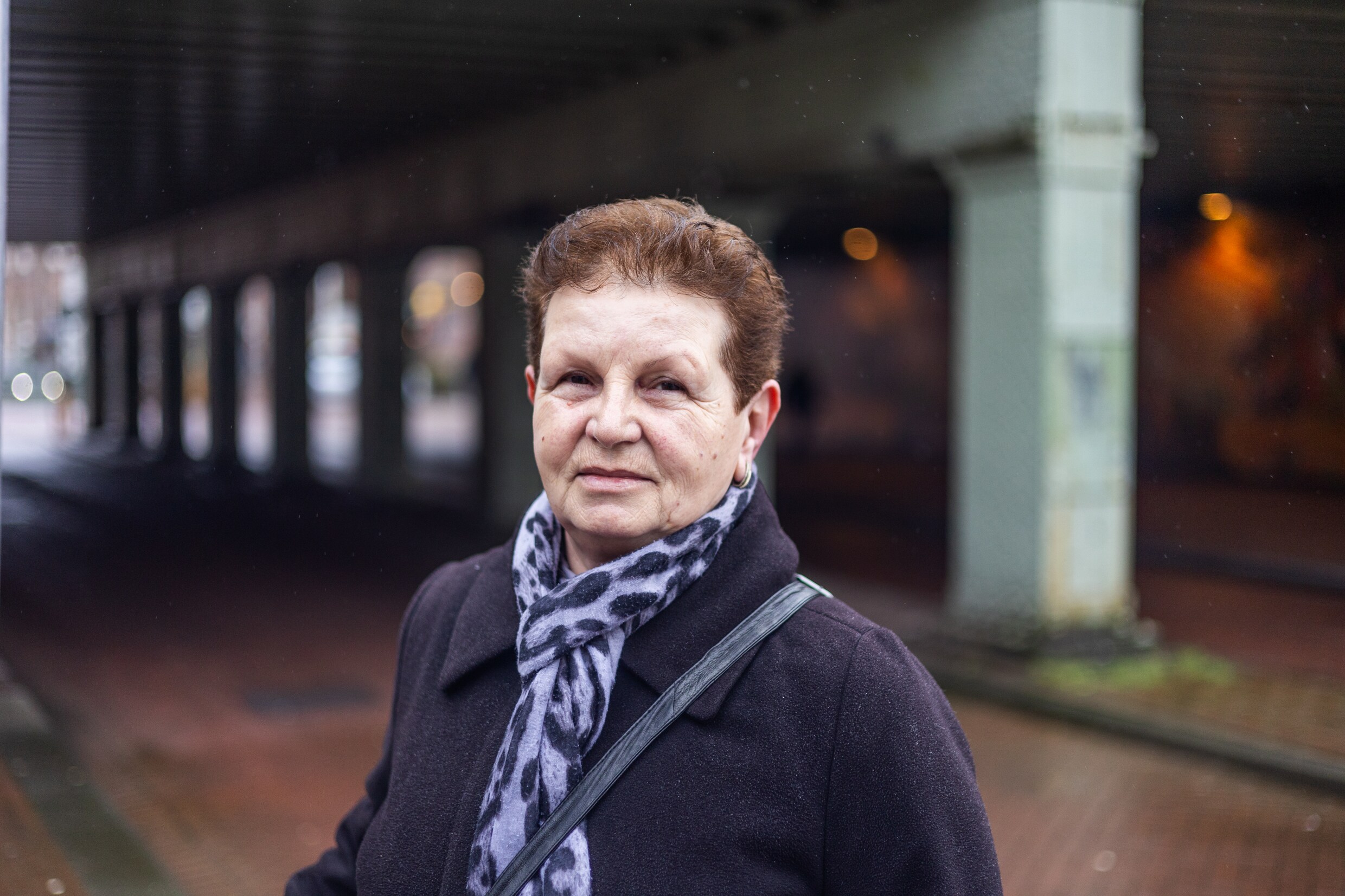 Wat vinden Amsterdammers ervan dat boa’s een hoofddoek of keppel mogen ...