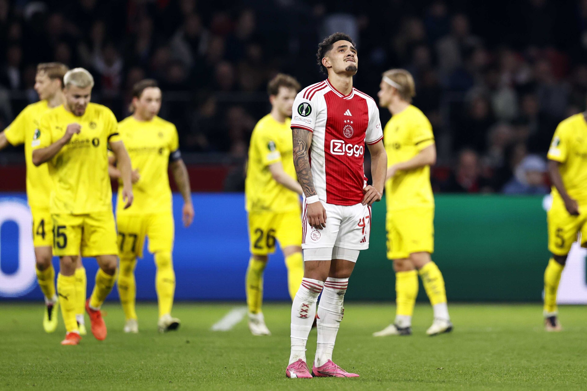Ajax voorkomt flater tegen Bodø/Glimt met twee goals in blessuretijd | Het Parool