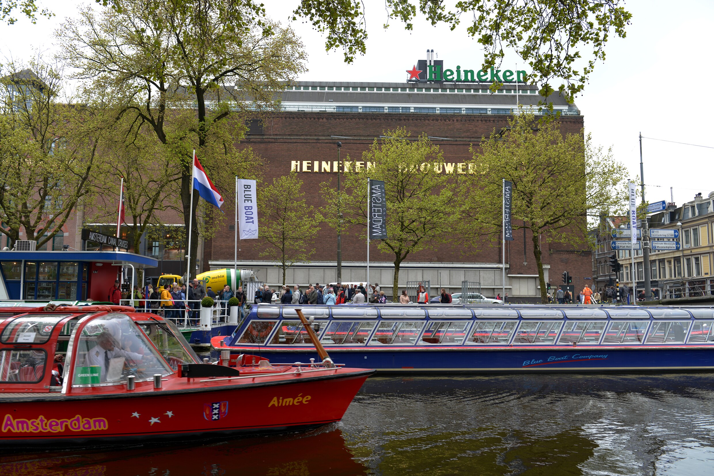 Niet iedereen blij met hoofdsponsor Heineken bij 750 jaar Amsterdam ...