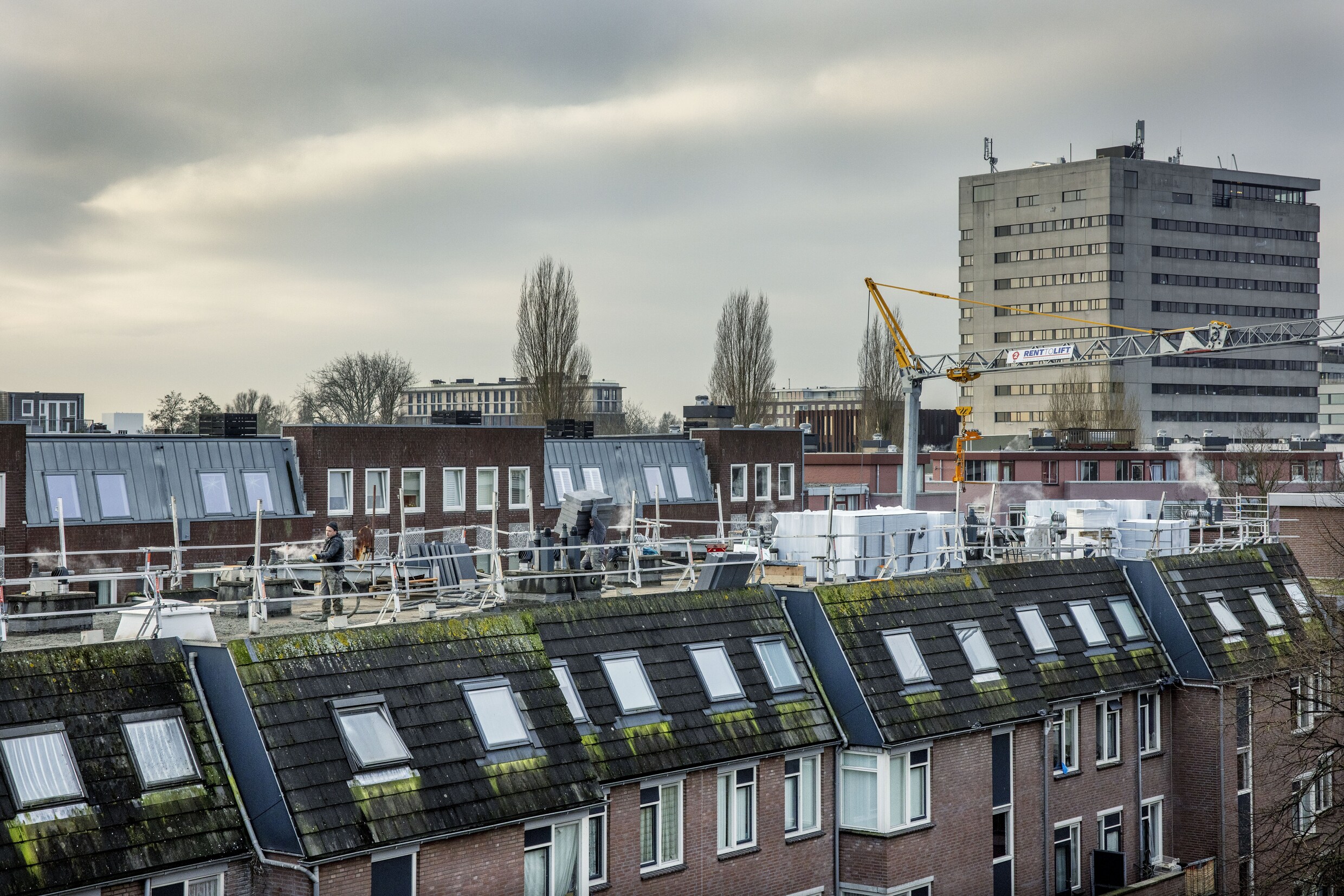 Duizenden huurwoningen in Amsterdam jaren te laat verduurzaamd, maar ... Duizenden huurwoningen in Amsterdam jaren te laat verduurzaamd, maar ...