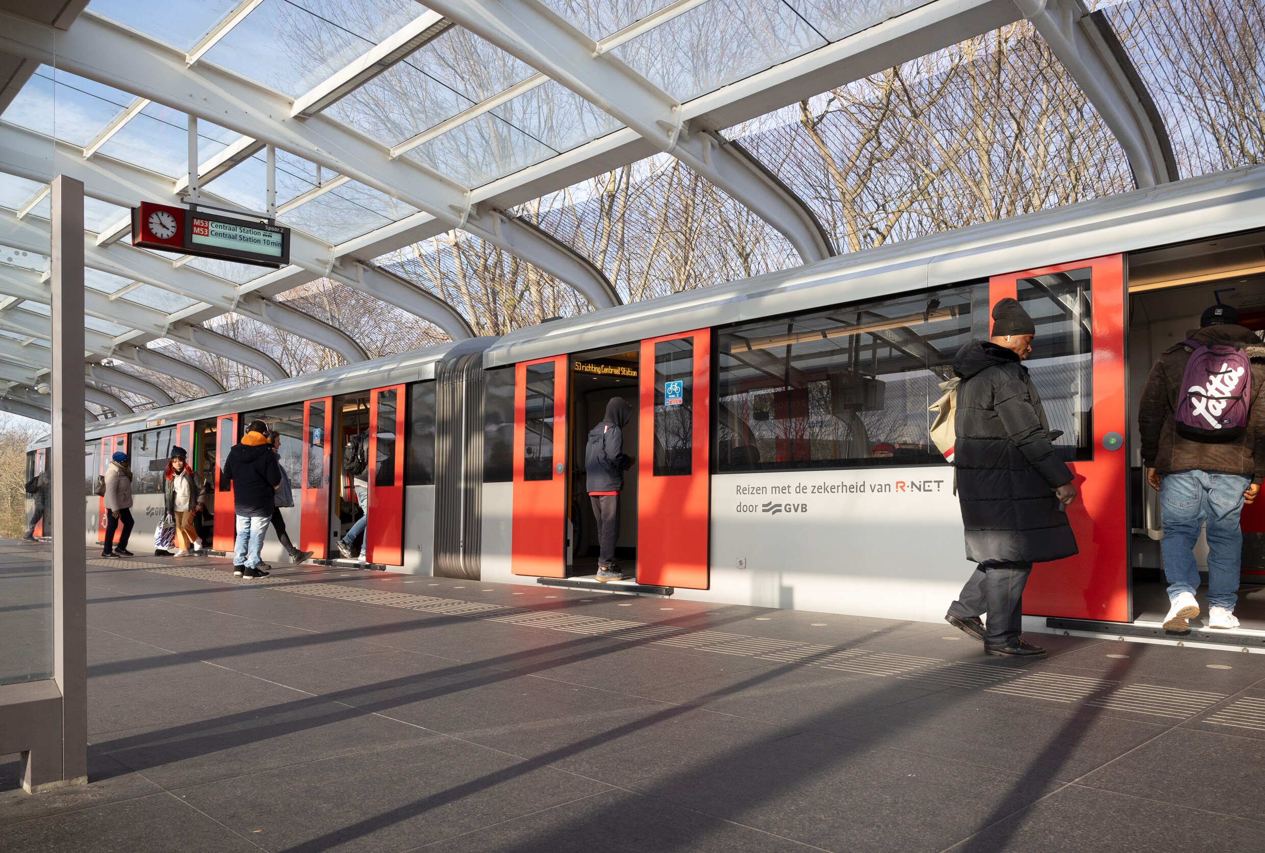 Amsterdam krijgt 13 nieuwe metrostellen | Het Parool