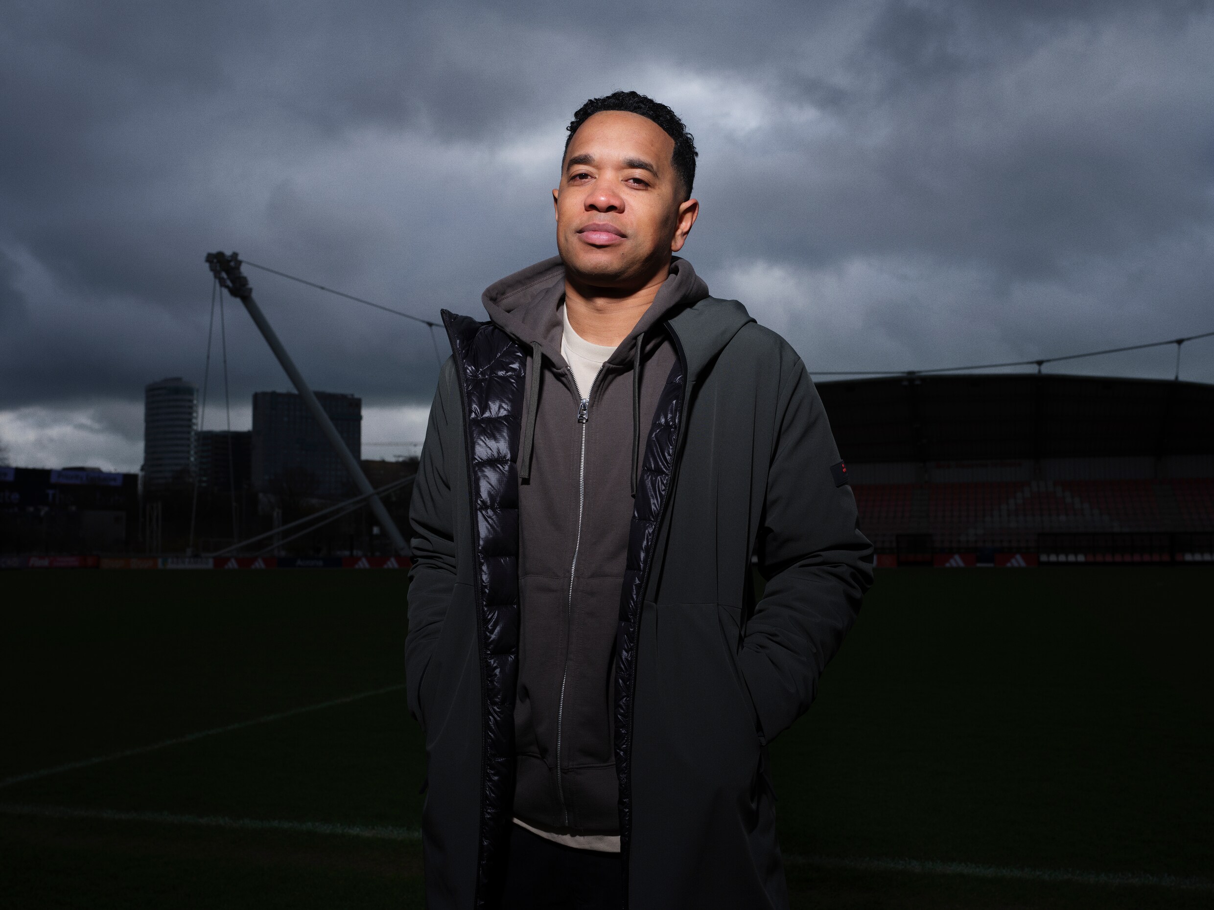 Urby Emanuelson, assistent-trainer van Jong Ajax: ‘De fans zien het ...