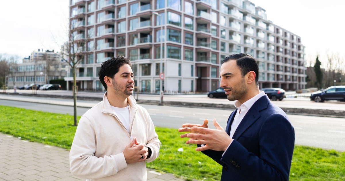 ‘Je speelt een politiek spel over de rug van Amsterdammers’: VVD en D66 ...