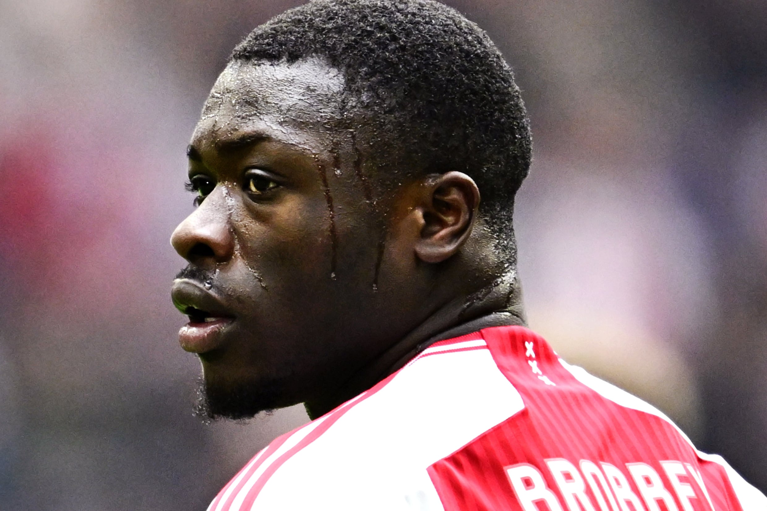 Opsteker voor Ajax richting Klassieker: clubtopscorer Brian Brobbey terug op trainingsveld | Het ...