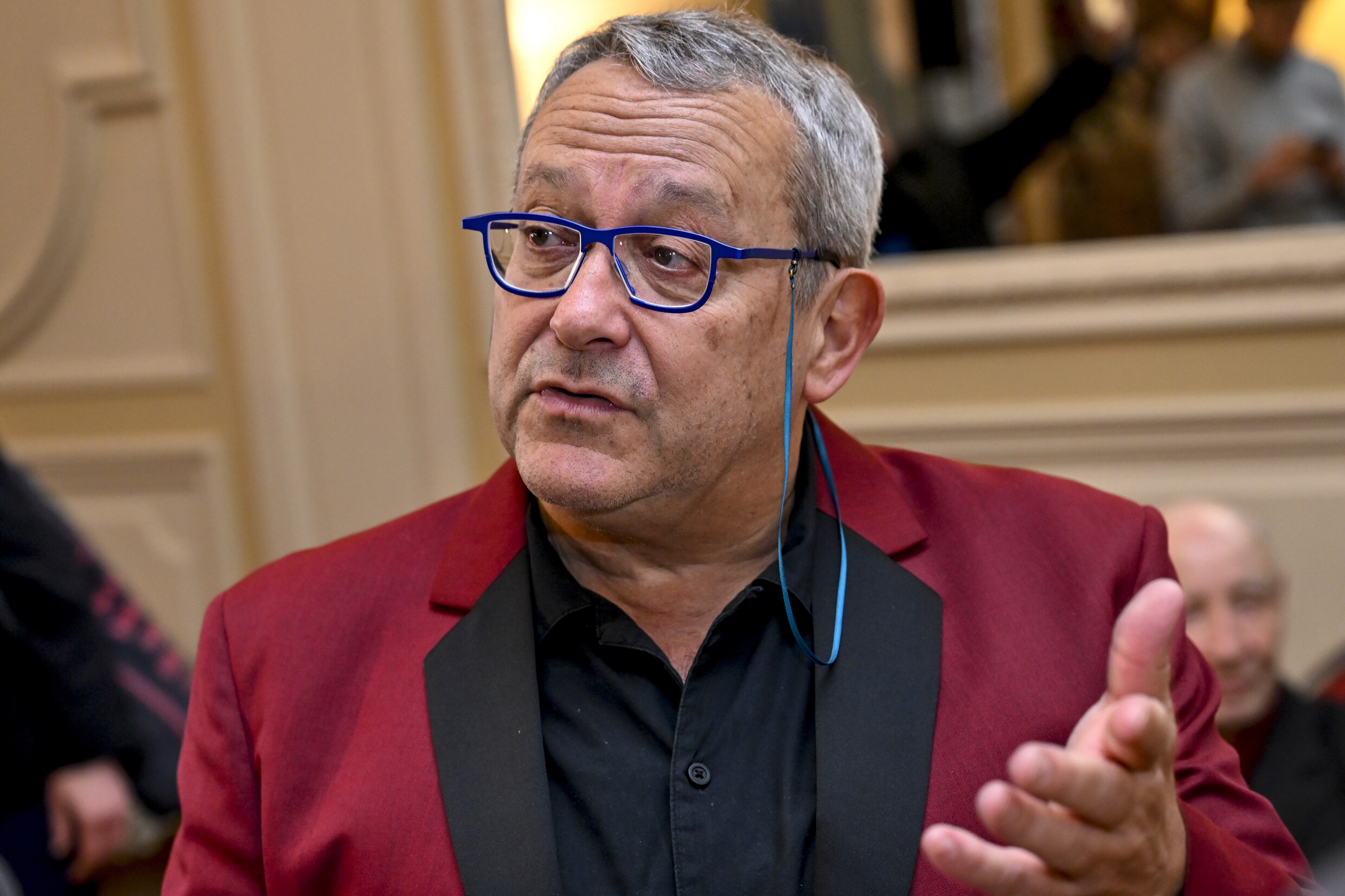 Prijs der Nederlandse Letteren gaat naar Vlaamse auteur Tom Lanoye ...