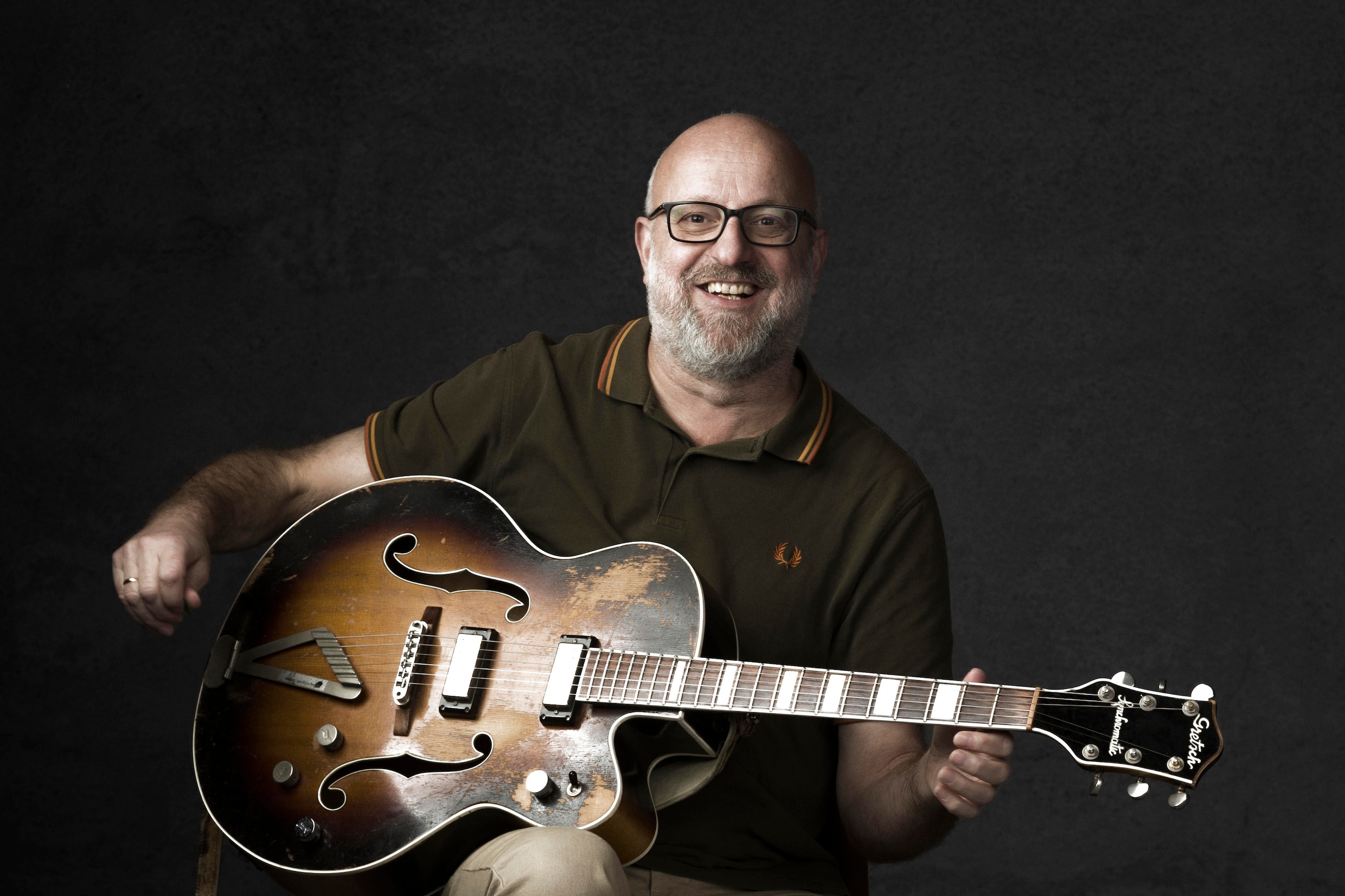 Deze muziek neemt gitarist Anton Goudsmit mee naar een onbewoond eiland ...