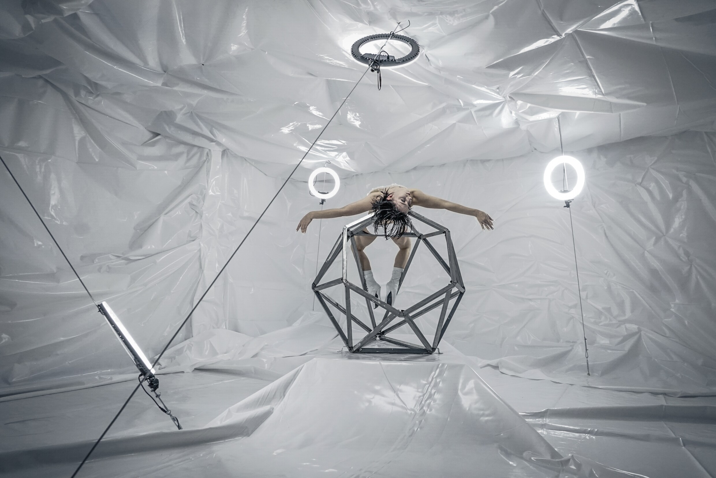 Theatervoorstelling The Circle of Truth onderzoekt onze verknipte ...