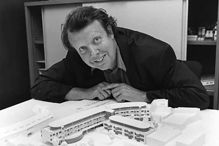 Architect Paul de Ley (1943-2024) was een van de belangrijkste ...