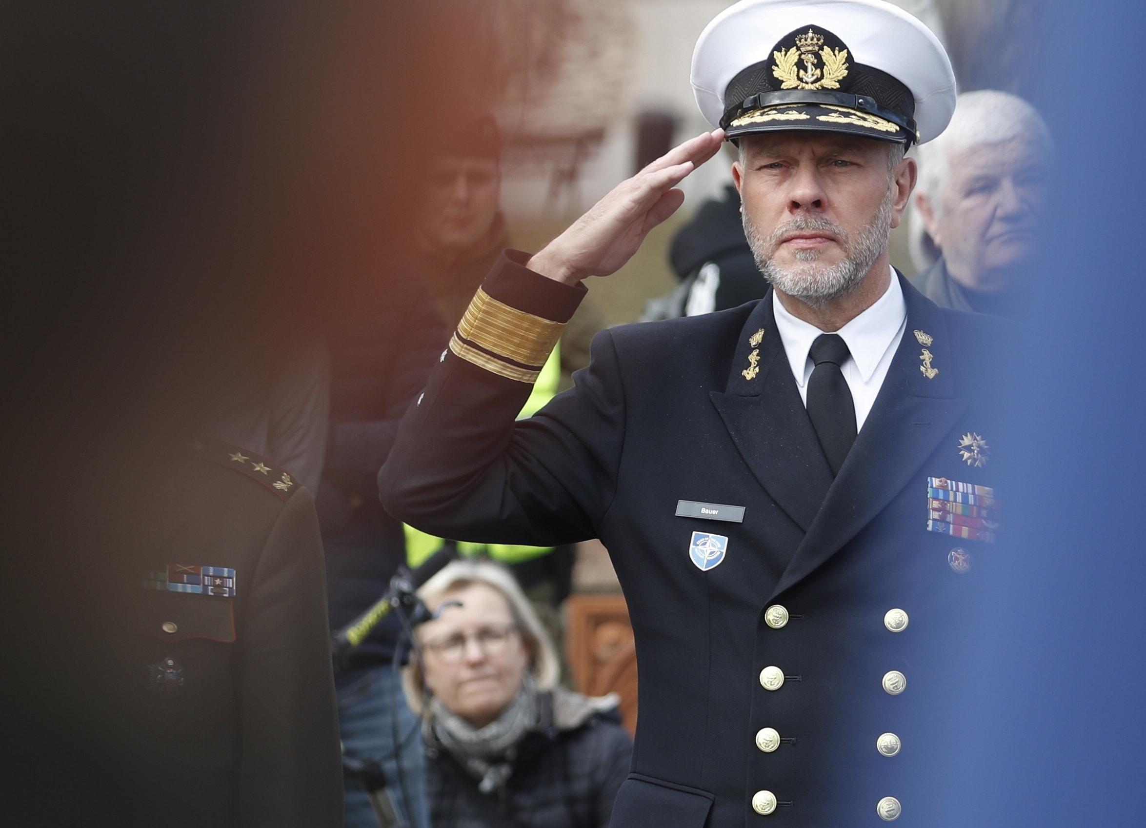 Nederlands hoogste Navo-militair wil iedereen wakker schudden: ‘In mei ...