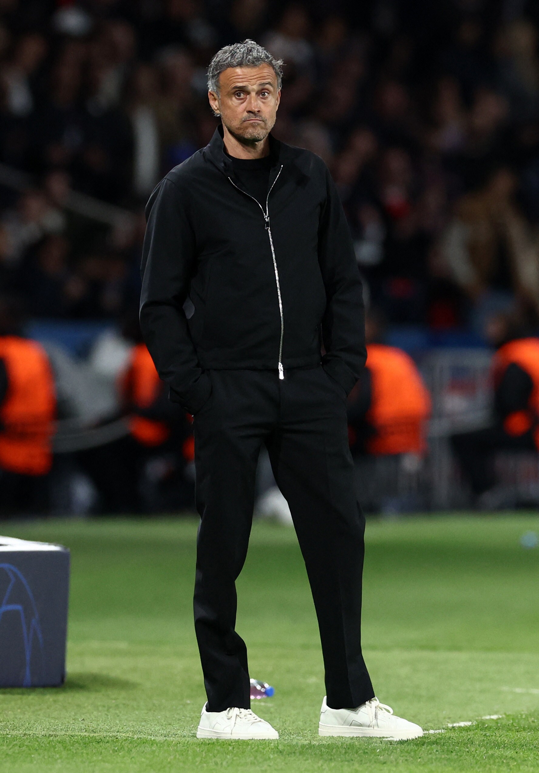 In de tweestrijd met coach Luis Enrique van PSG was Xavi van Barcelona ...