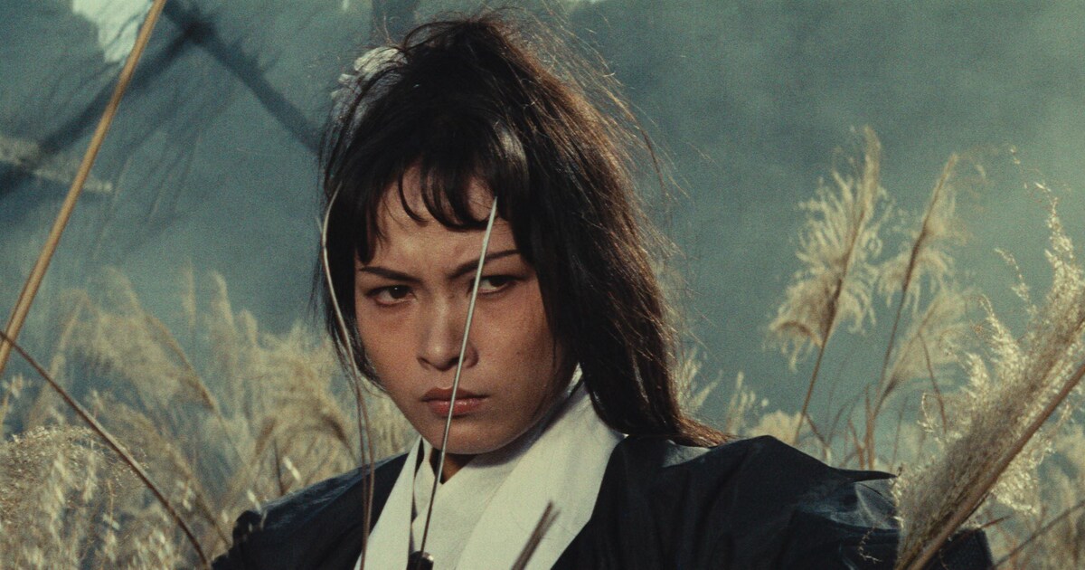 Ook in het steriele gevaarte Eye kun je een Filipijnse Elvis horen of een Italiaanse pornozombie ...