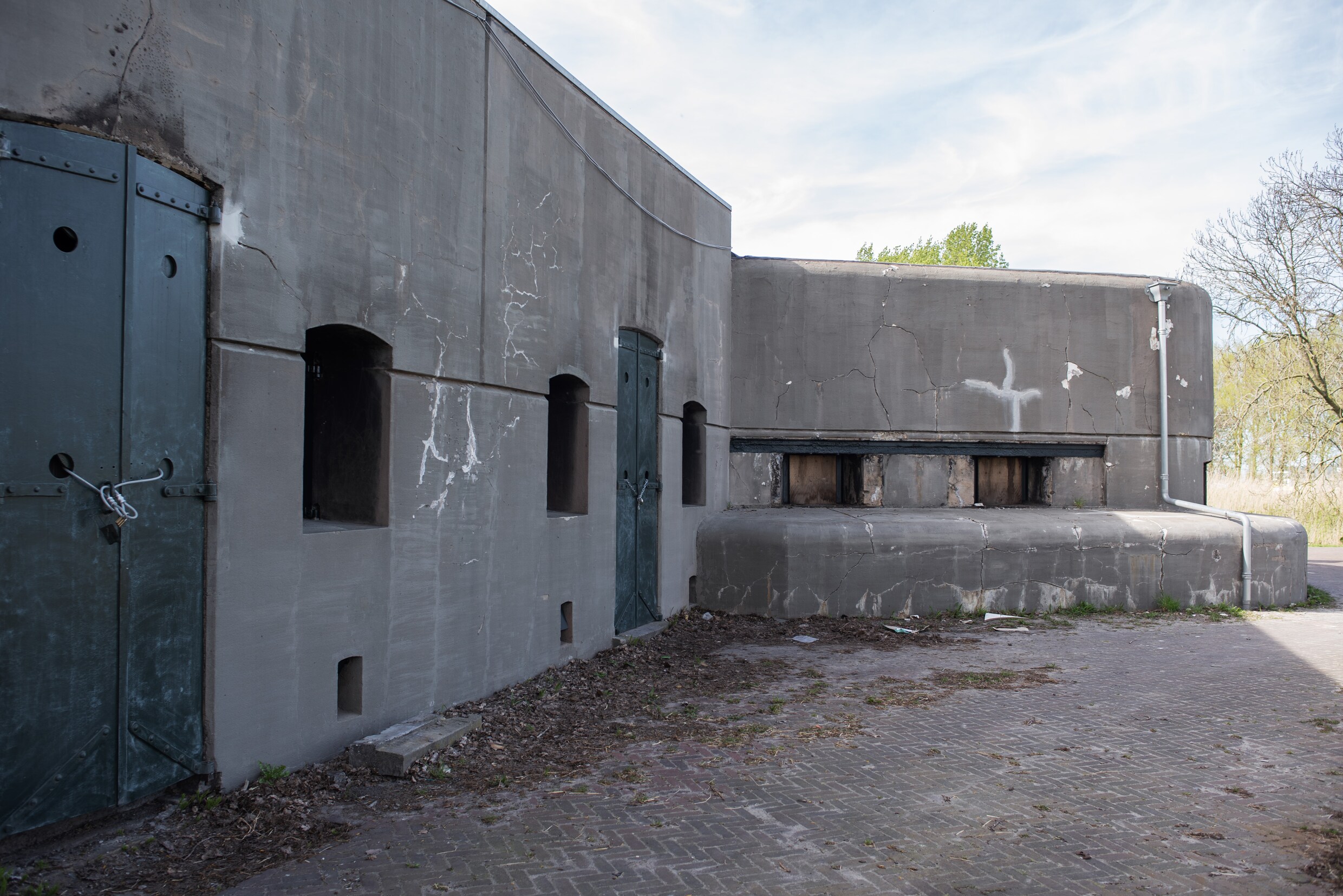 Hefkoepels, kazematten én een poterne: het Fort bij Aalsmeer is dit ...