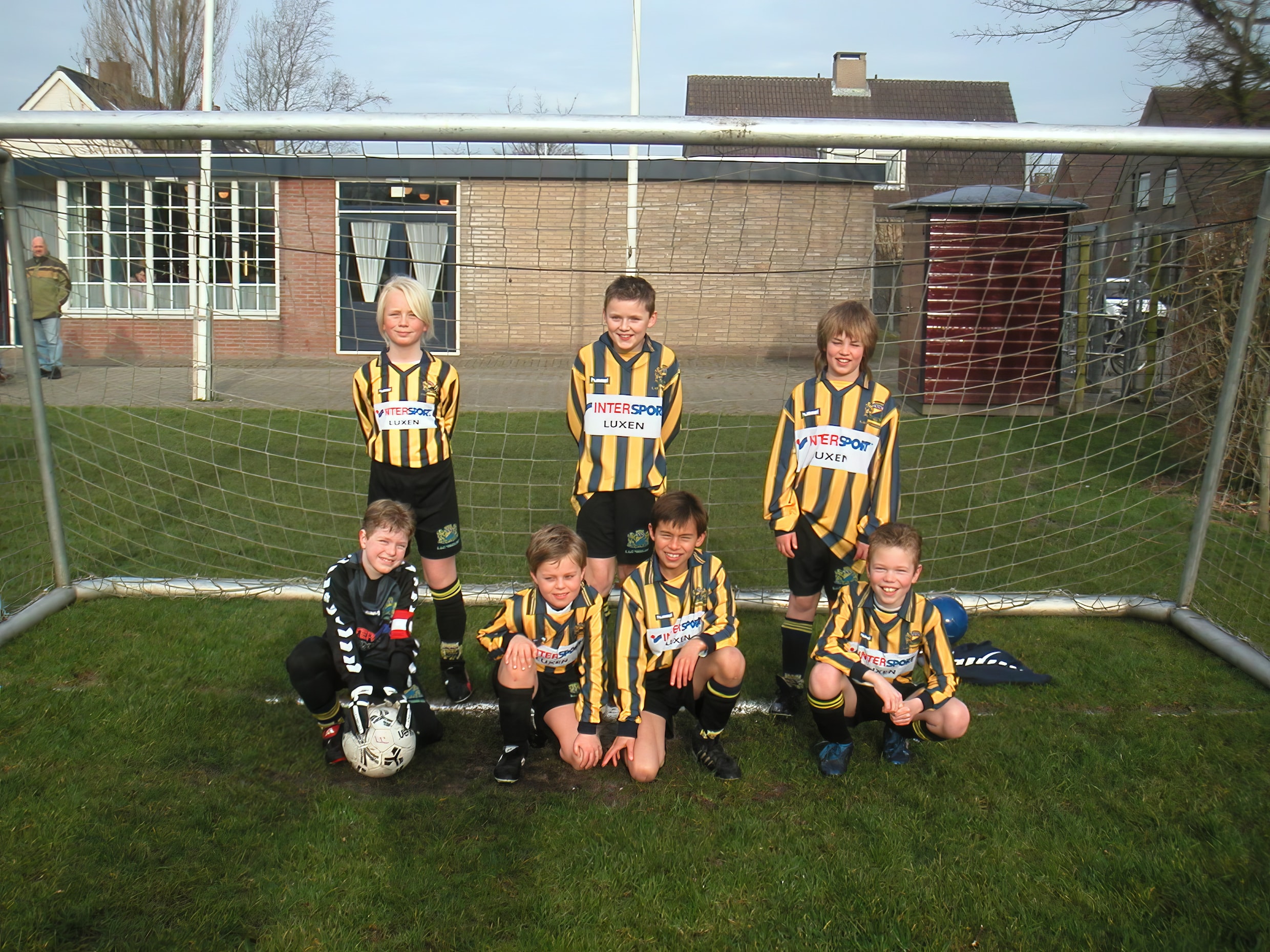 Voor Joost Klein is muziek meer dan muziek alleen – het is therapie ...