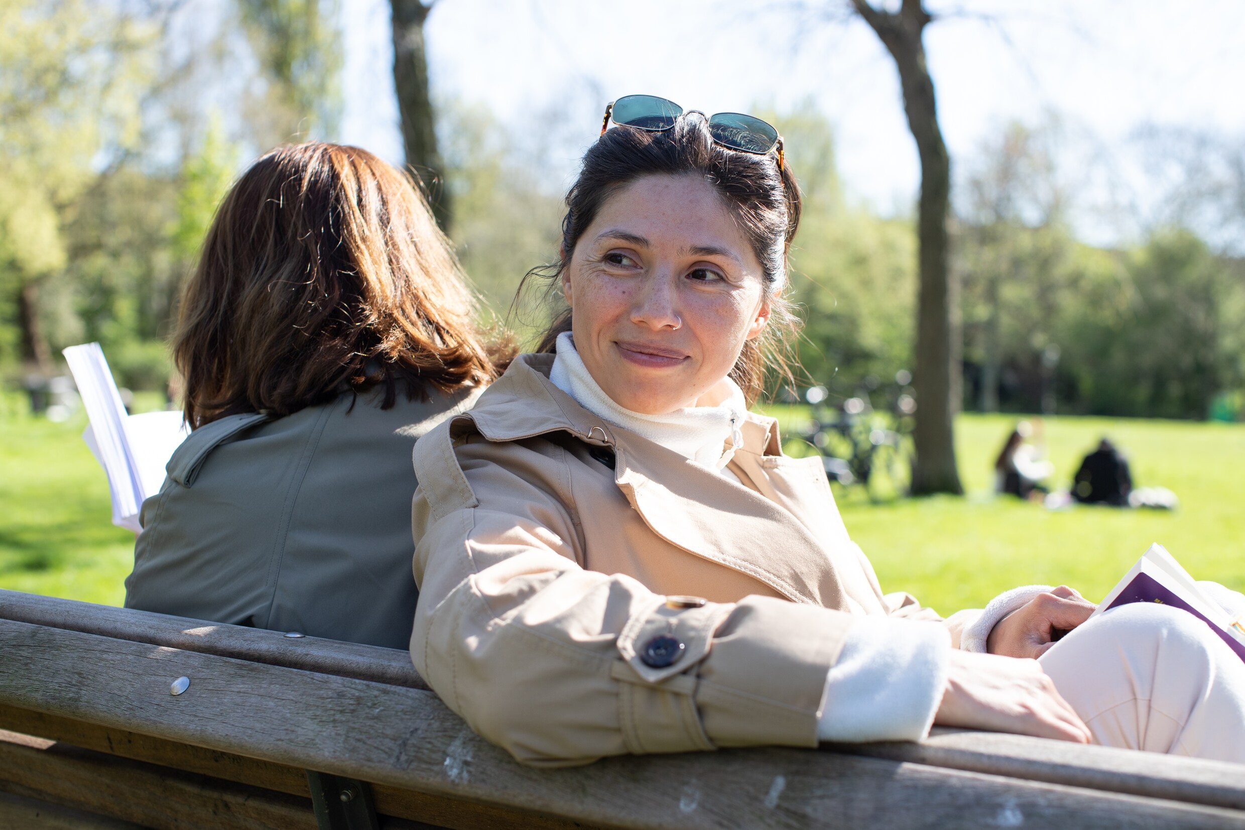Humans of Amsterdam: ‘Ik heb een pasfotootje van mijn vader begraven ...