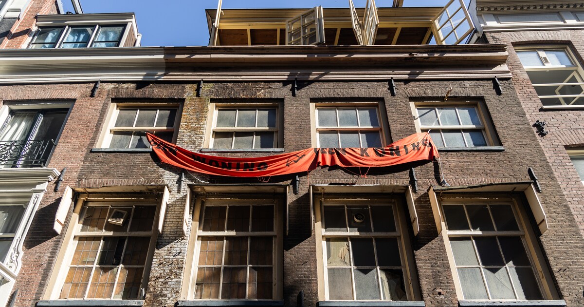 Pand in de Amsterdamse Gravenstraat gekraakt: ‘Het was wel schrikken ...