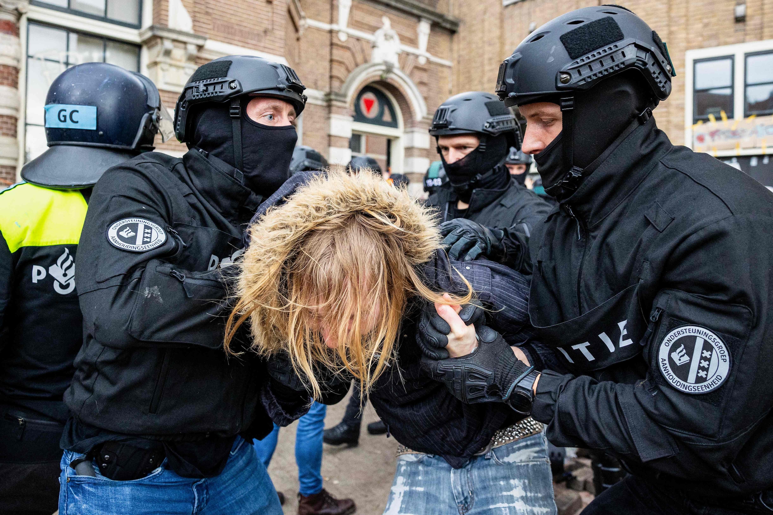 UvA-demonstranten voor de rechter: ‘Ik zal de haat in de ogen van die ...