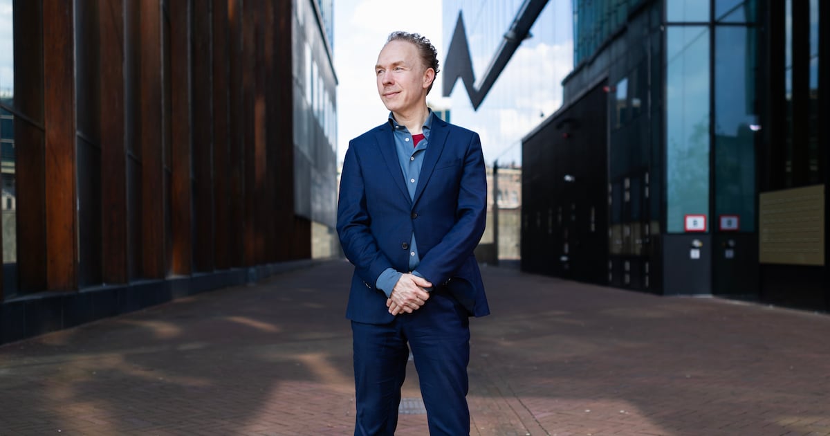 Pianist Ralph van Raat speelt zes wereldpremières op één avond | Het Parool