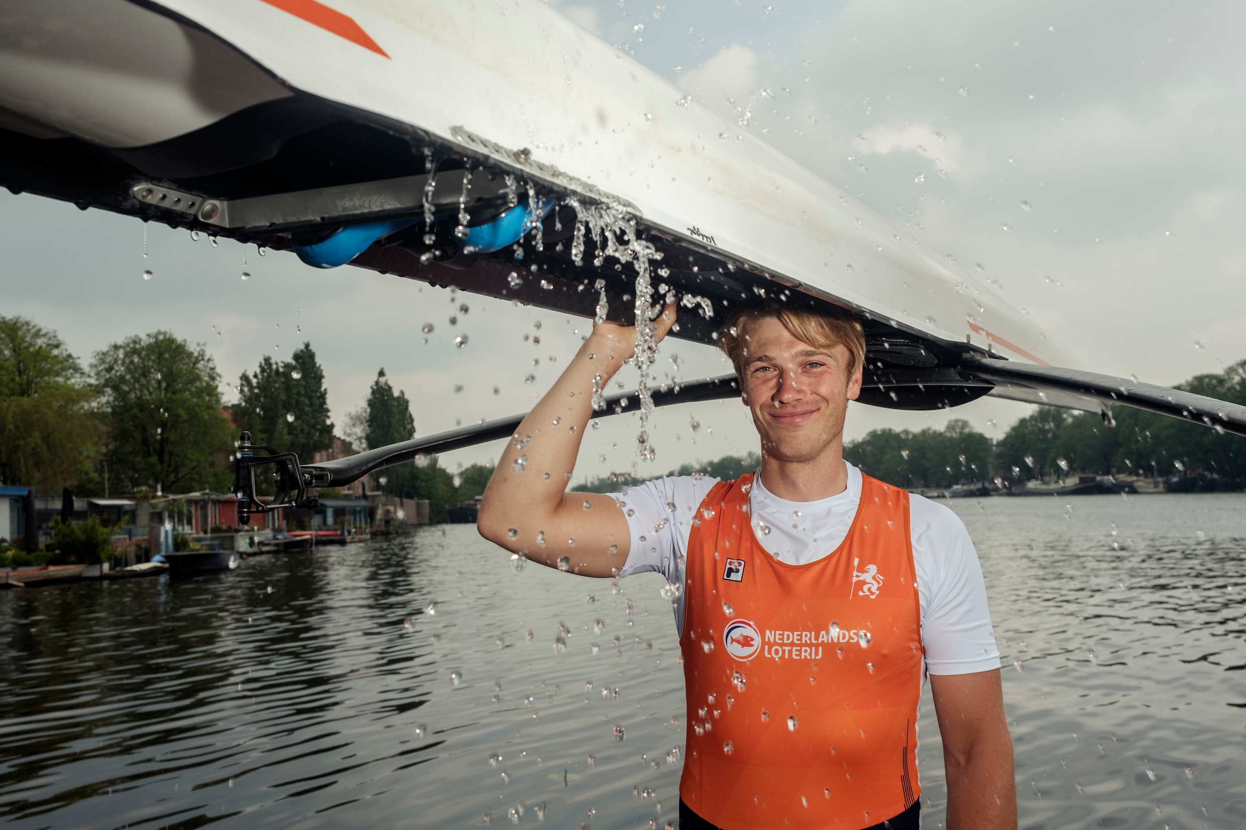 ‘Dikkerdje’ Nelson Ritsema dankt deelname als roeier aan de Spelen aan ...