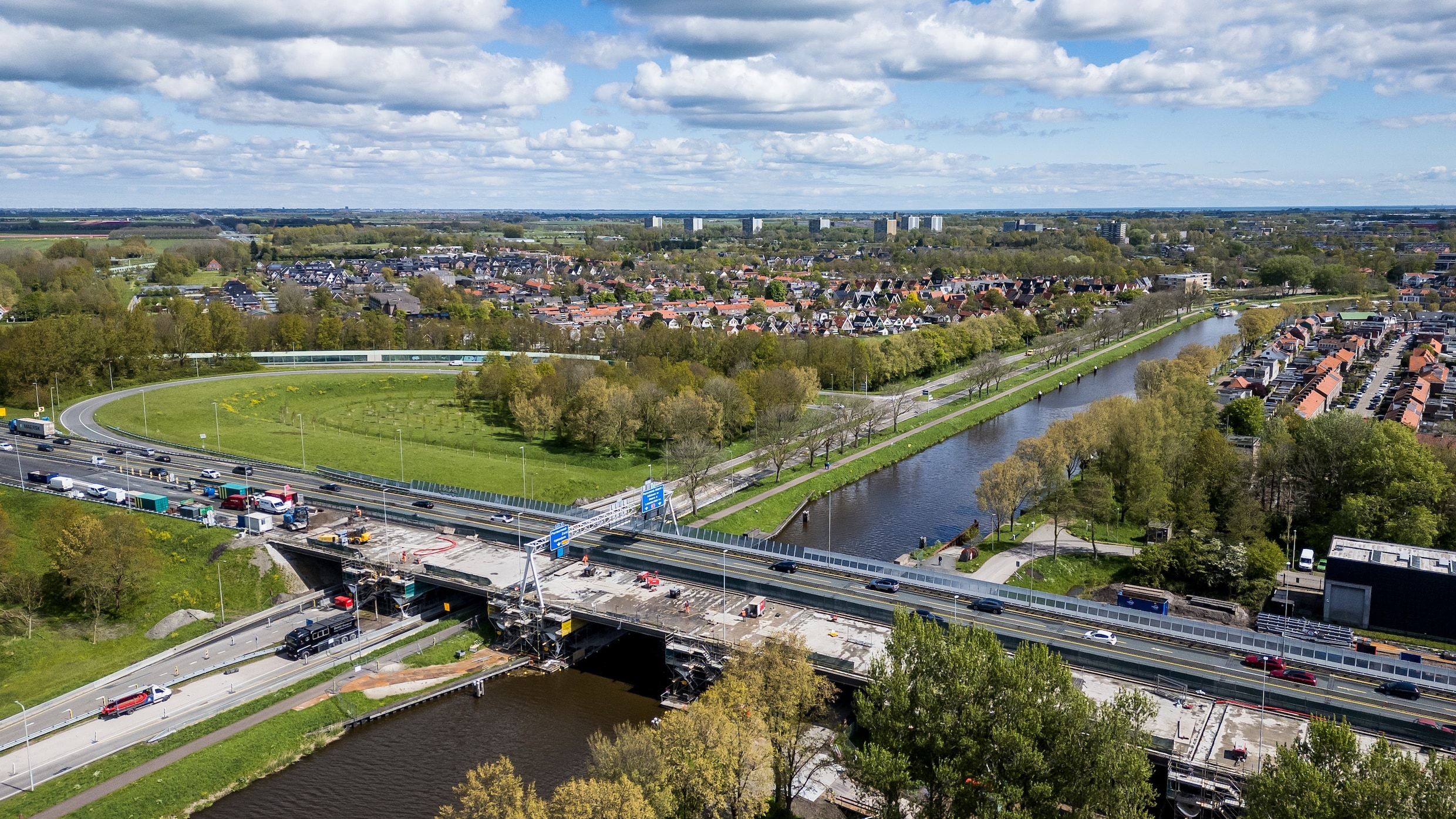 Opnieuw lange file op A7 richting Amsterdam door werkzaamheden | Het Parool