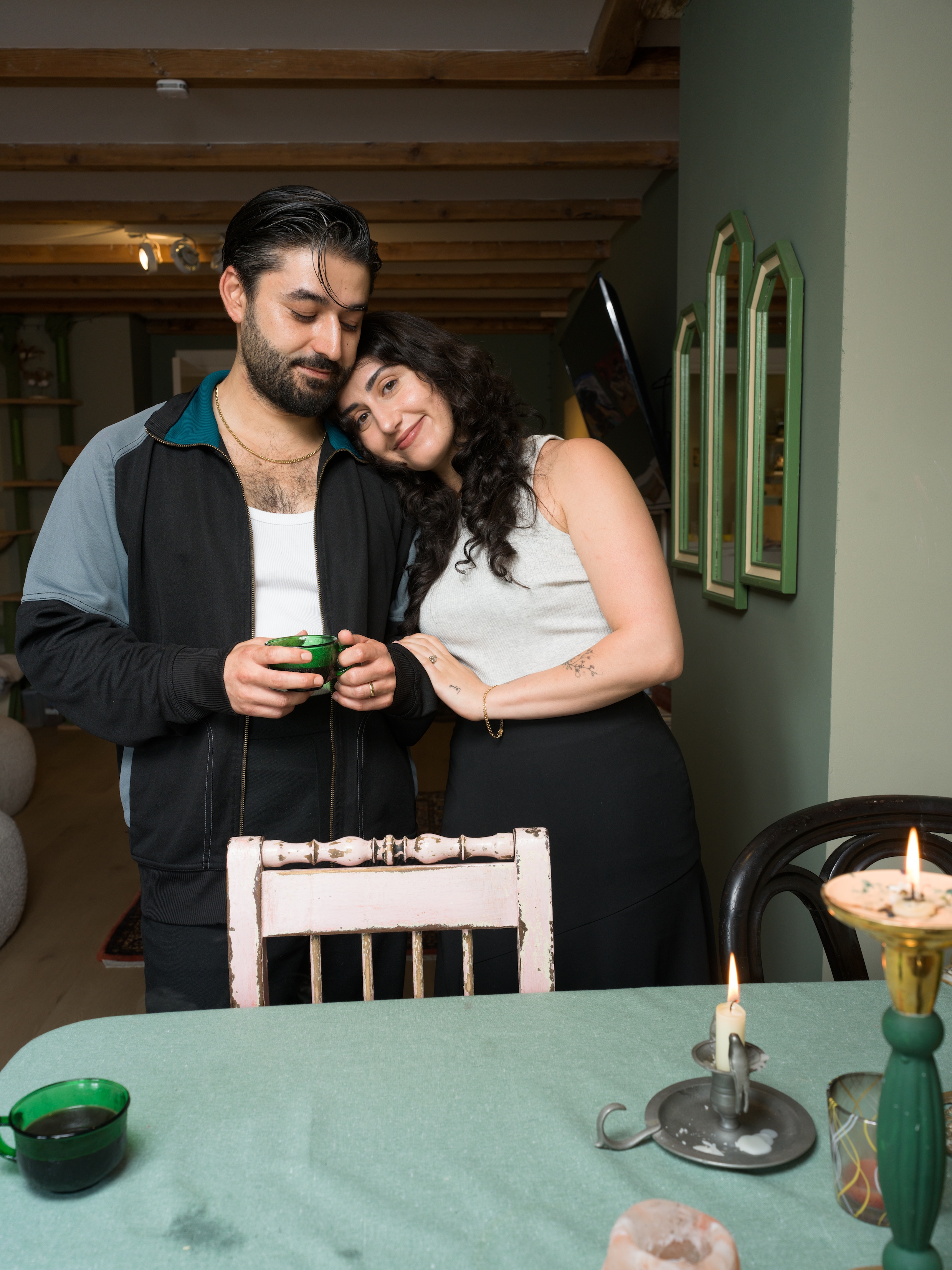 Zangeres Naaz en theatermaker Ferhat Kaplan zijn elkaars cheerleader en criticaster: ‘Ik ben nu ...