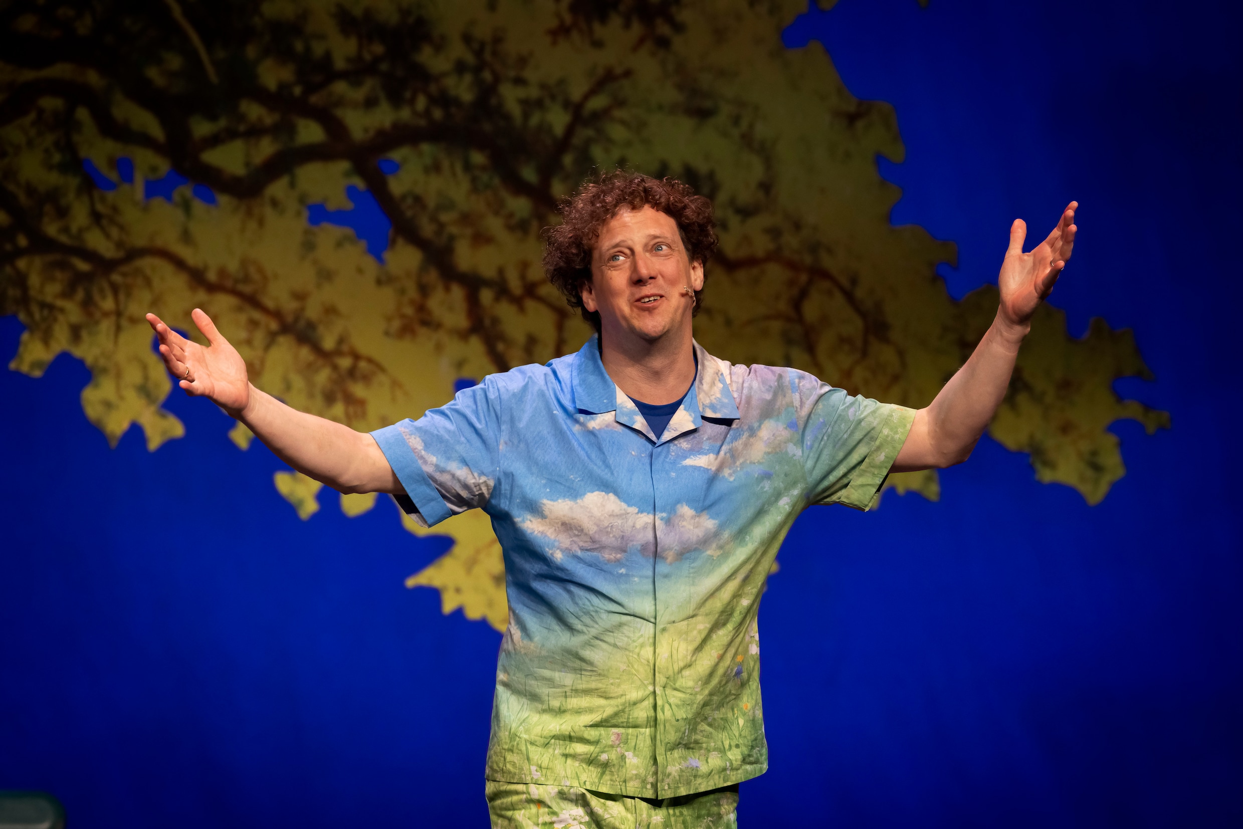 Jochem Myjer gaat kaarten voor voorstelling per loting verdelen ...