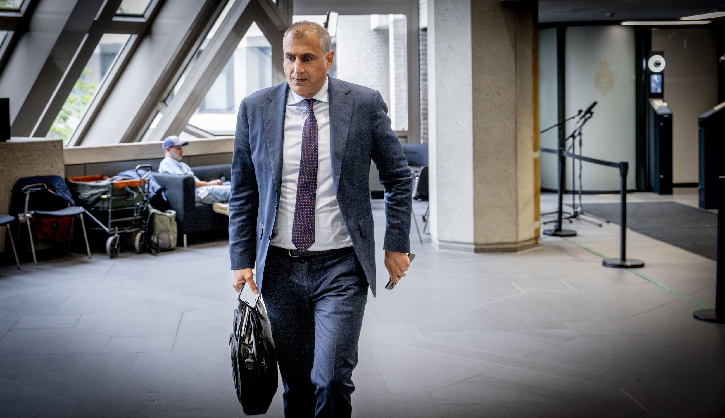 Live: formatie kabinet 2024 | Kabinet-Schoof beëdigd door koning Willem-Alexander | Het Parool