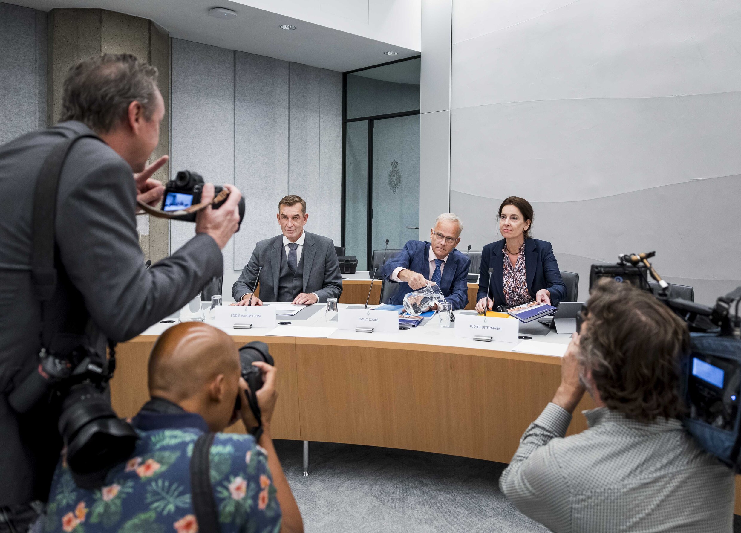 Voor het eerst krijgt Kamer ‘sollicitatiegesprek’ met kabinetsleden ...