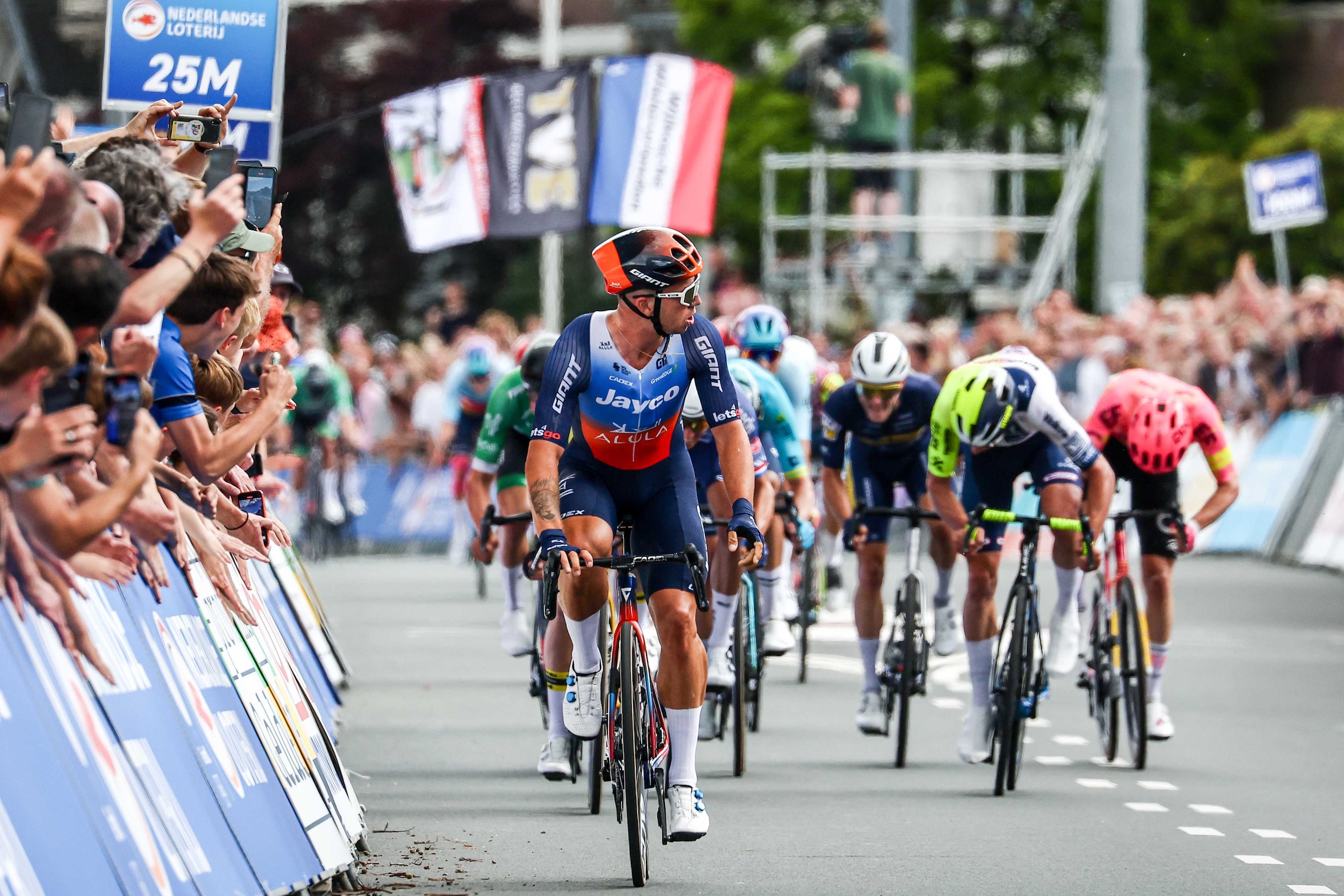 Dylan Groenewegen sprint met overmacht naar de Nederlandse titel | Het ...