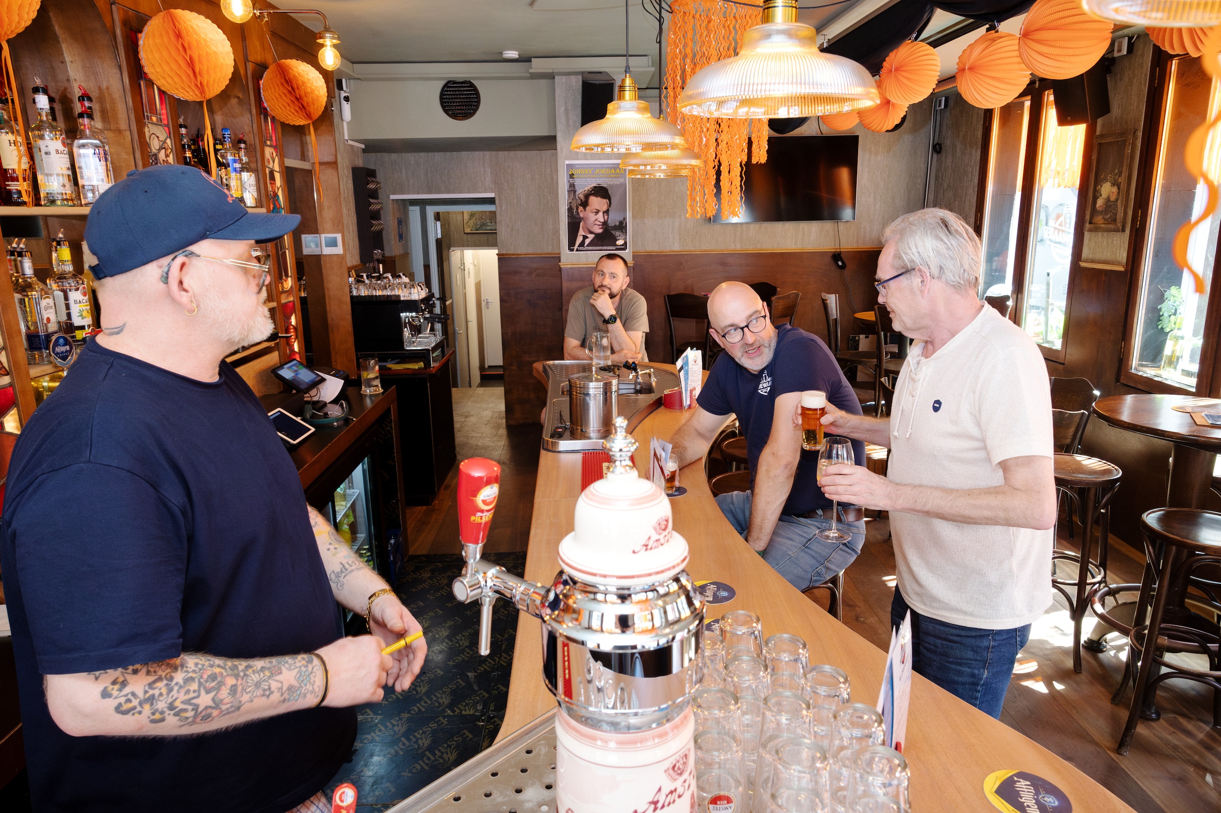 Café Pierewaaier is de opvolger van Rooie Nelis: ‘De sfeer moet die van ...