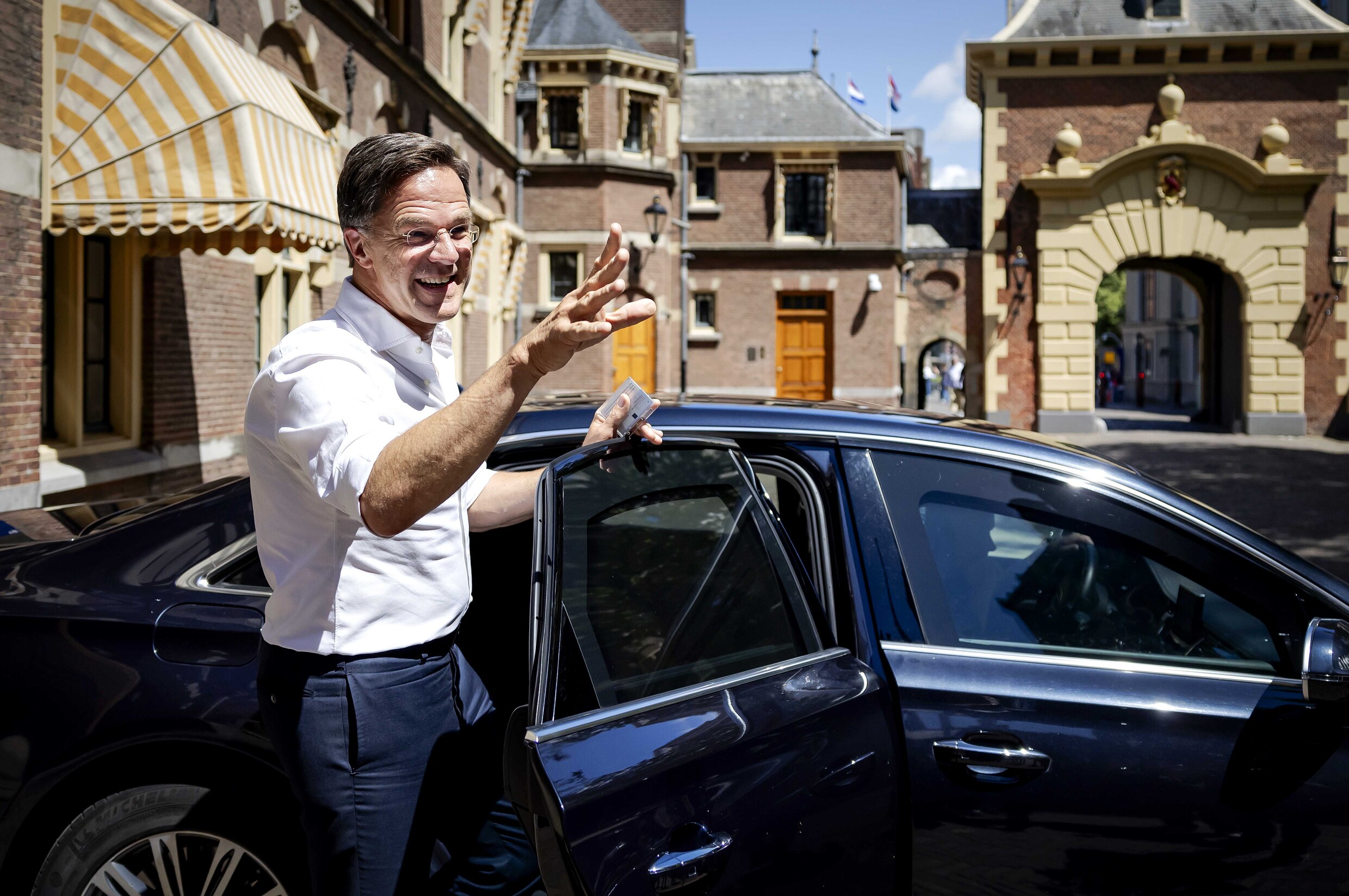 Premier Mark Rutte geeft om 16.30 uur toespraak vanuit Torentje: ‘Afscheidsboodschap aan ...